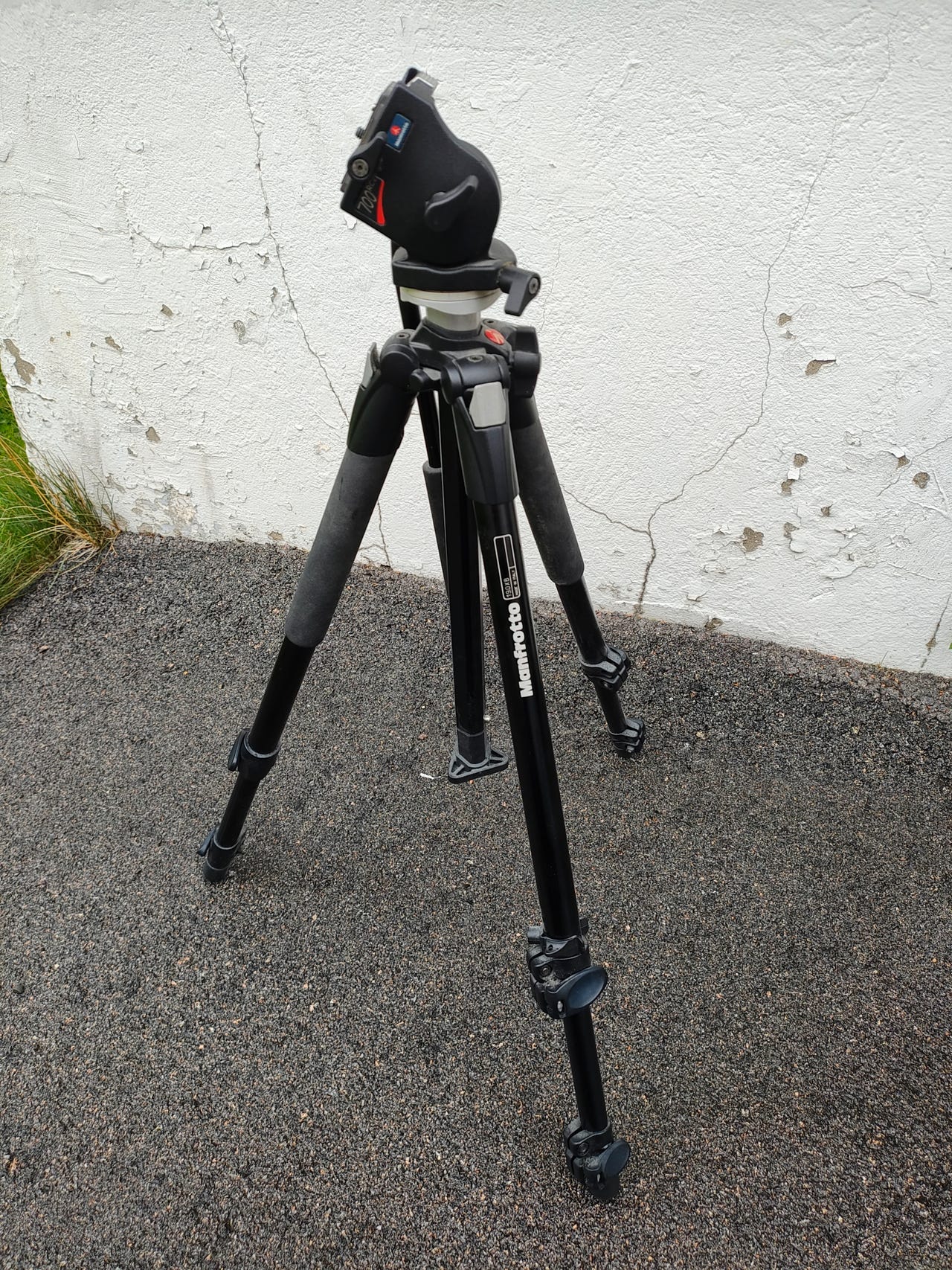 Manfrotto stativ 190XB + videohode 700RC2 | FINN-torget