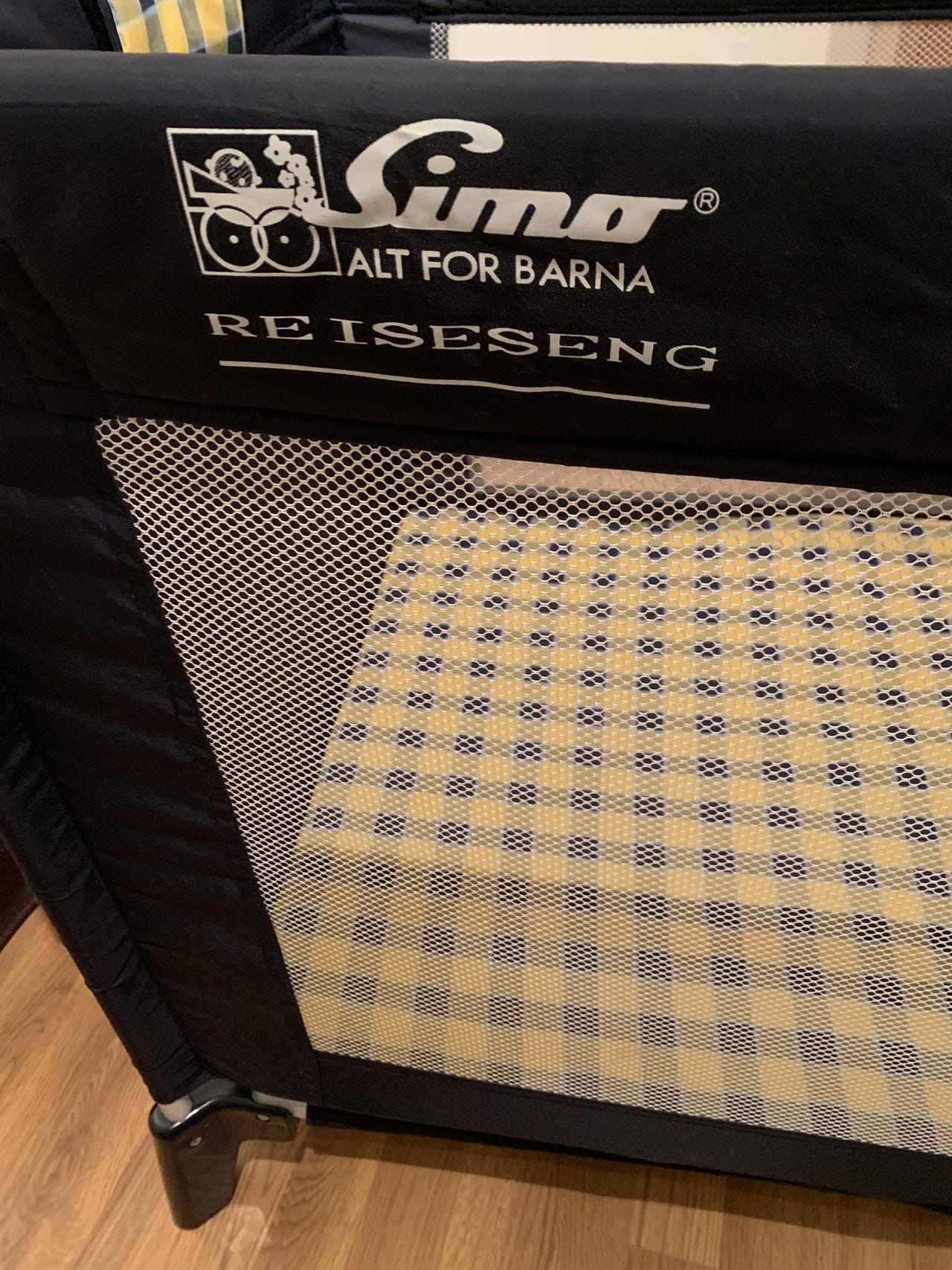 Simo Reiseseng . Pent brukt. Ekstra maderass og dyner. | FINN-torget