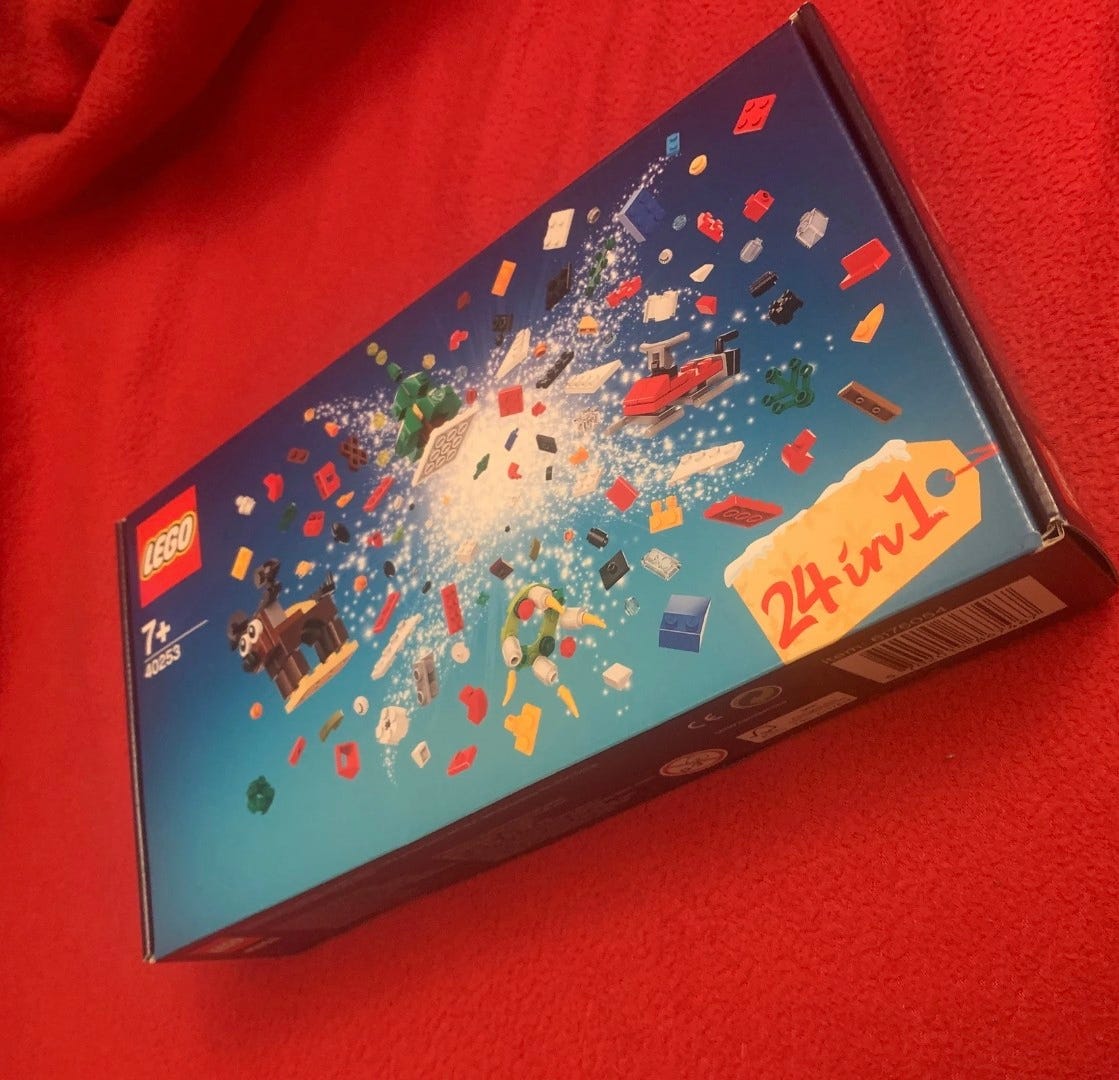 Lego julekalender 2 stk | FINN-torget