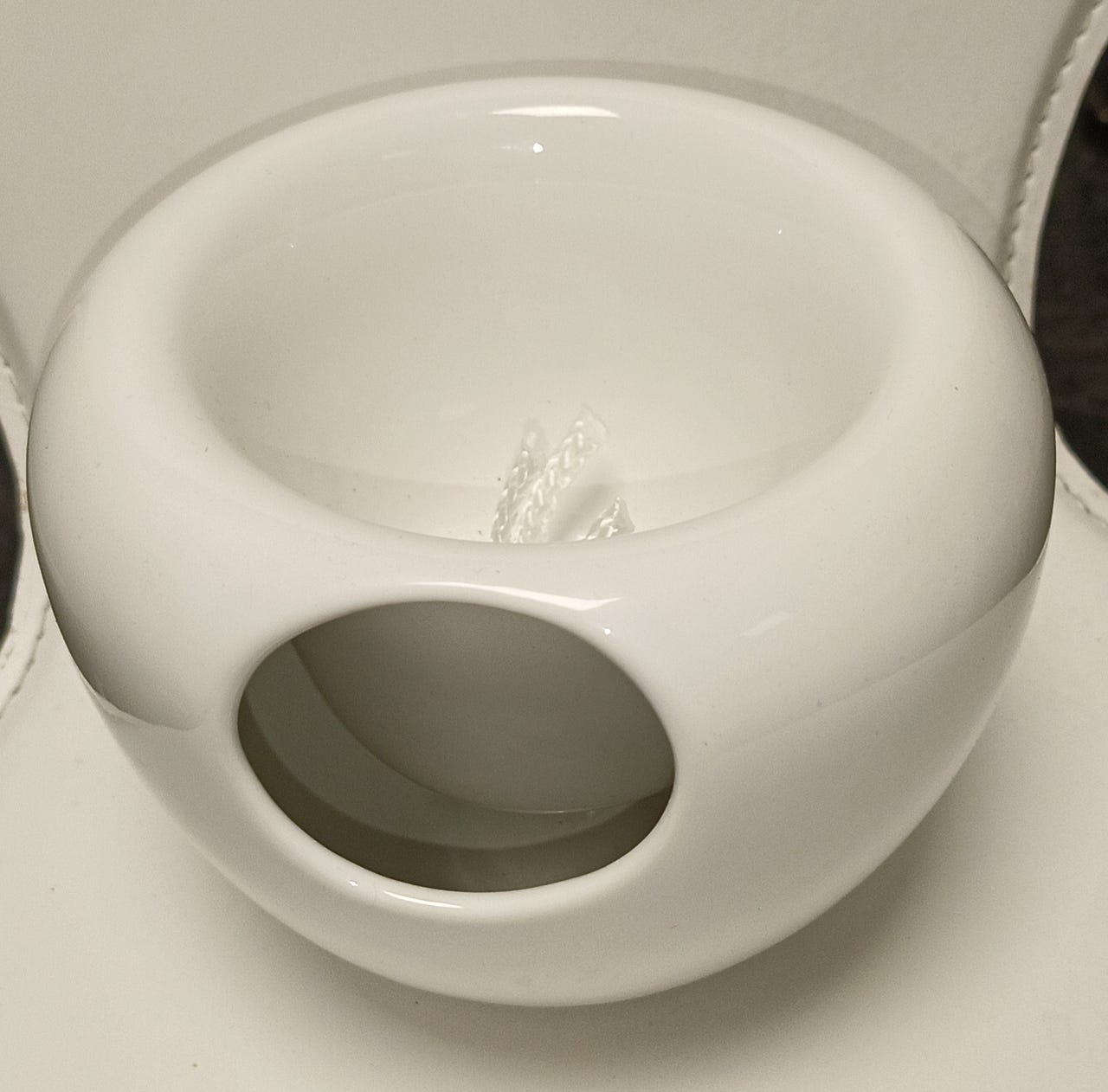 Eva Solo Kuleformet Keramisk blomsterpotte | FINN-torget