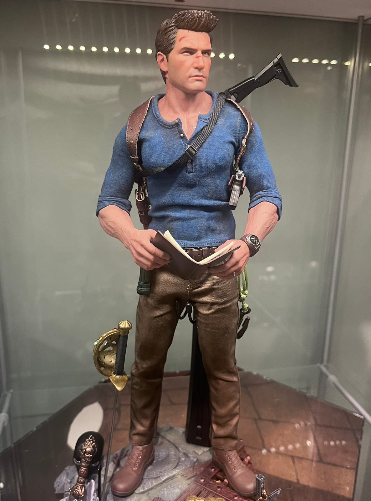 Limtoys Uncharted 4 - 1/6 Nathan Darke | FINN-torget