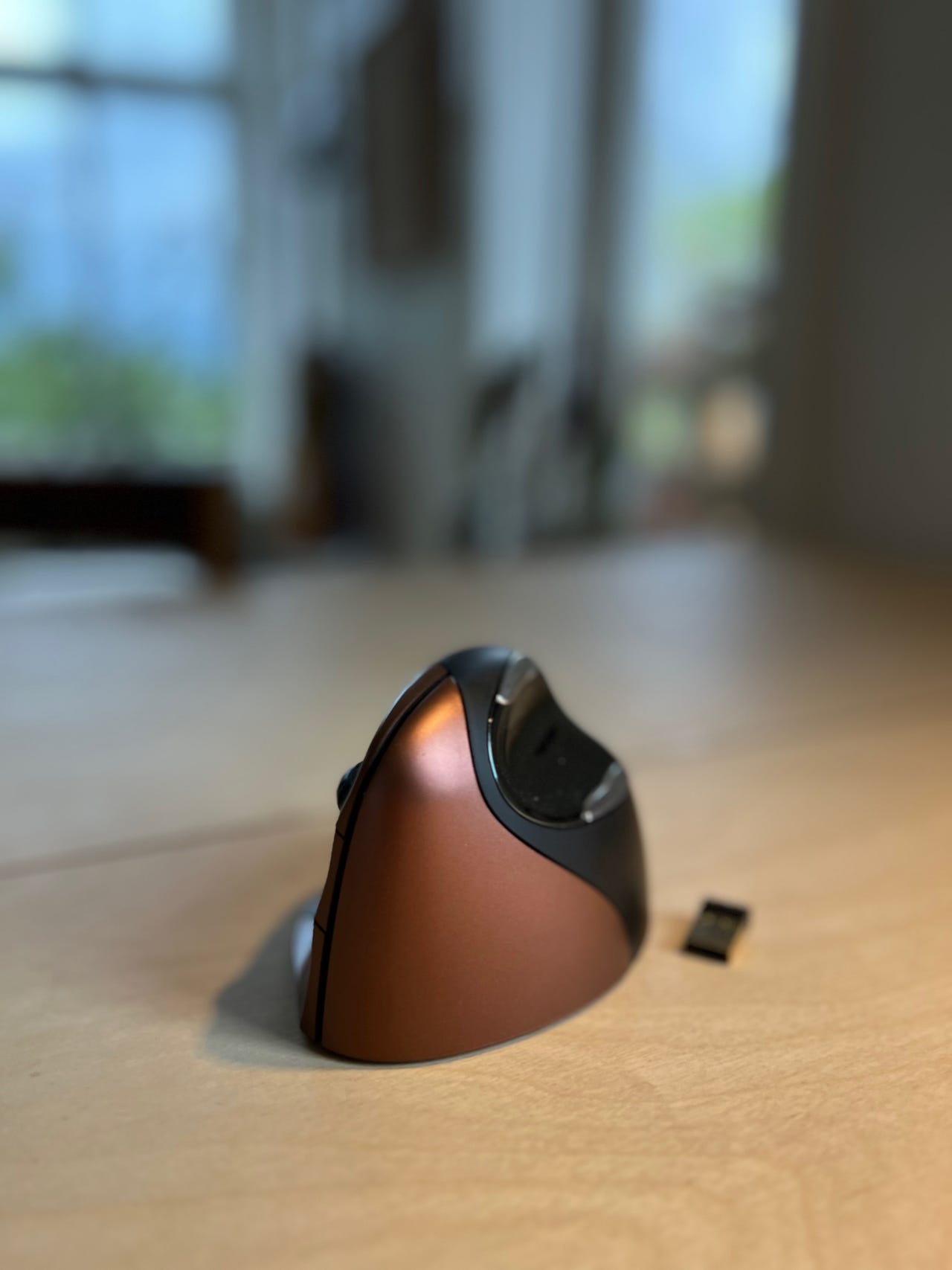 Evoluent vertical mouse, Small (Right) | FINN-torget