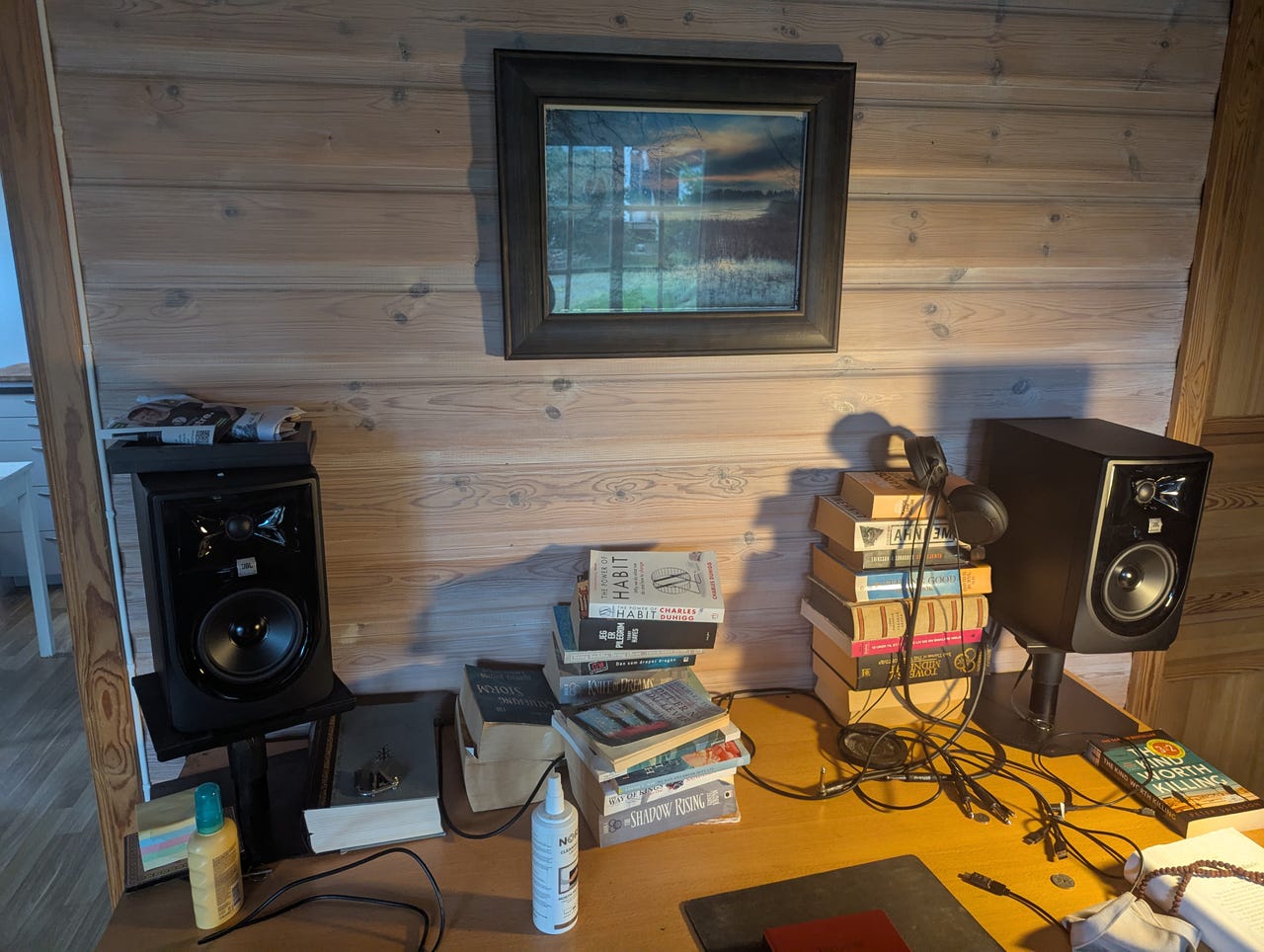 Selger mine Jbl studiomonitorer | FINN-torget