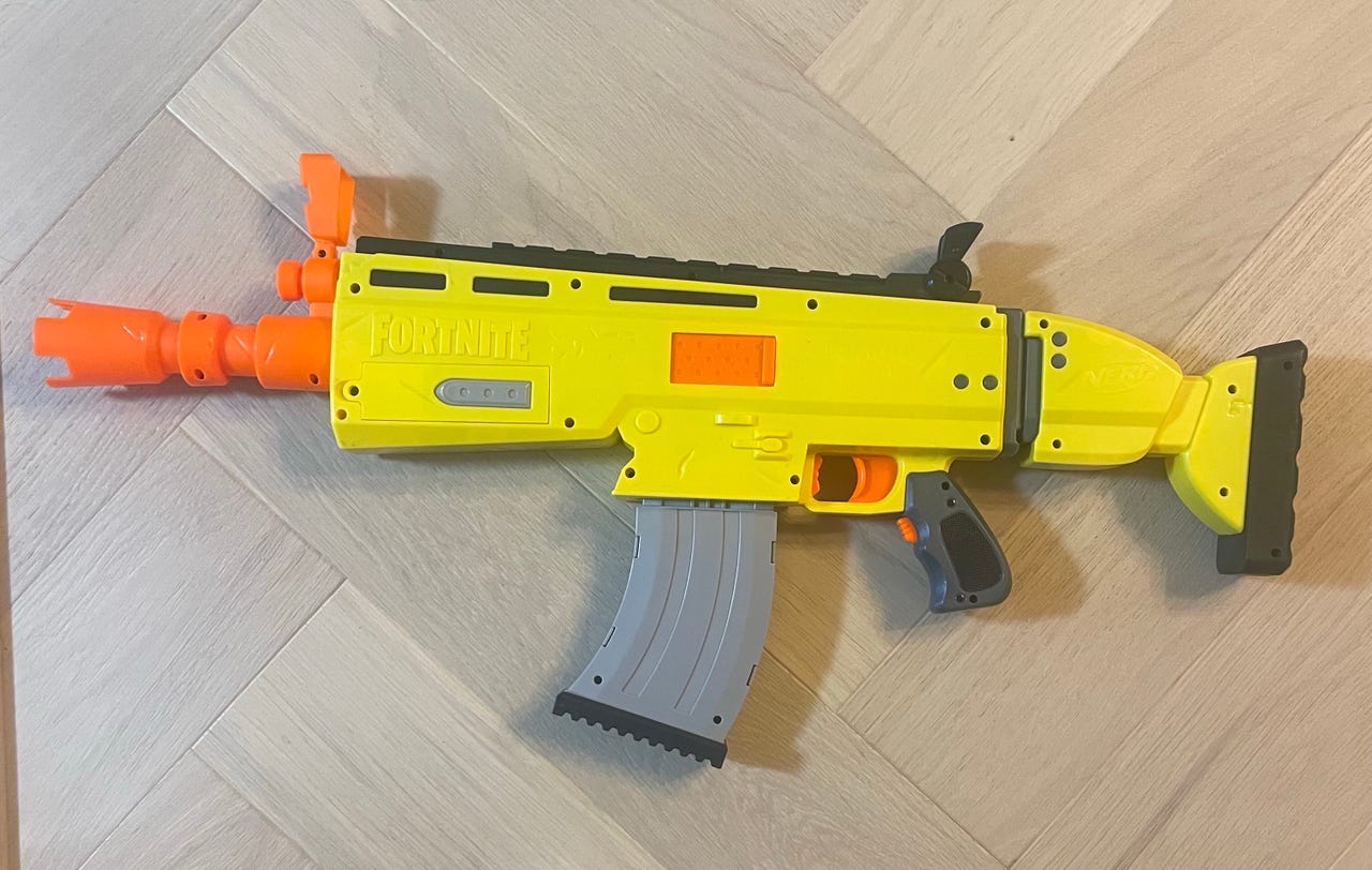 Nerf Fortnite Automatisk Dart Blaster Gul | FINN-torget