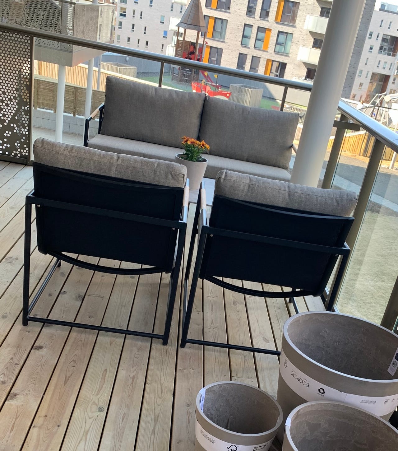 Komplett Dayton sofagruppe med bord og regntrekk | FINN-torget