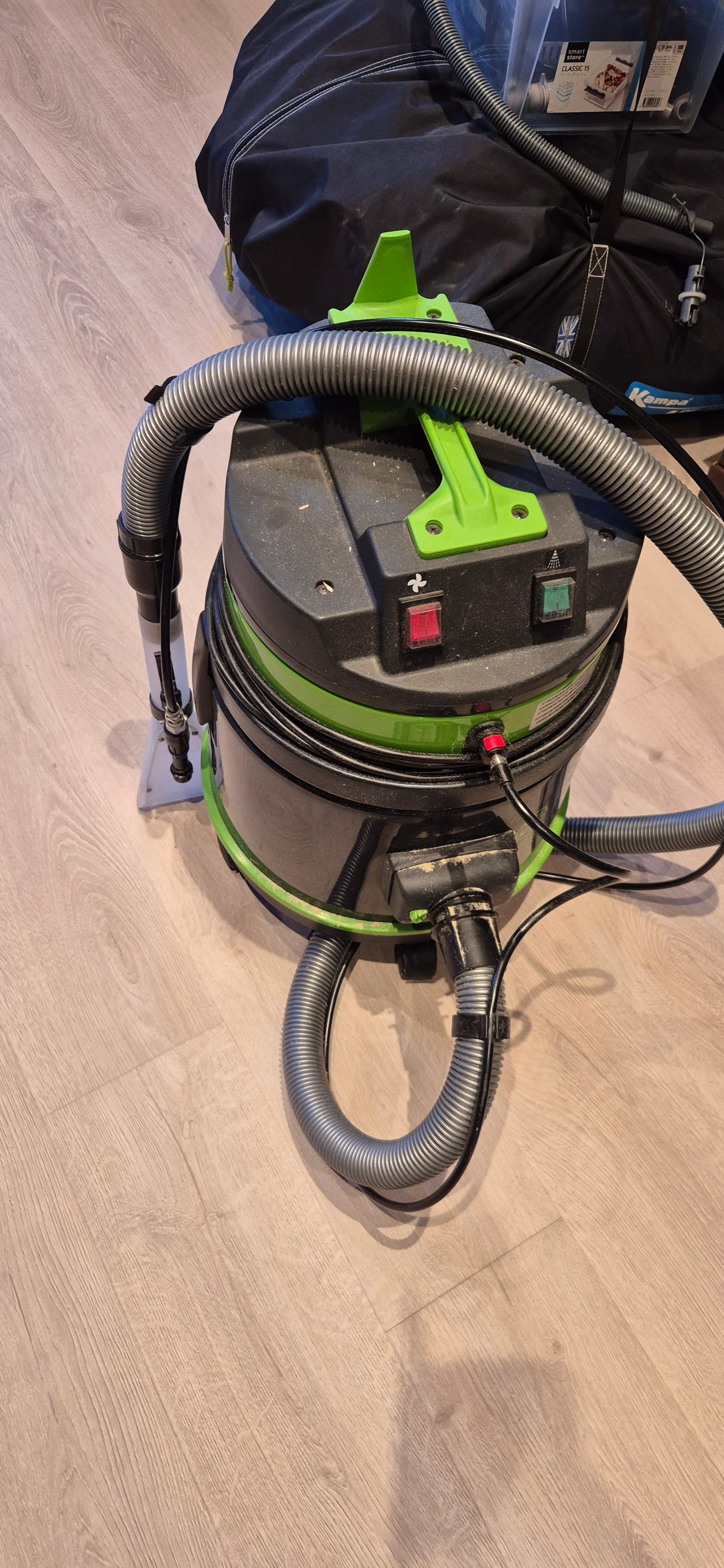 IPC Foma CombiVac Rensemaskin | FINN-torget