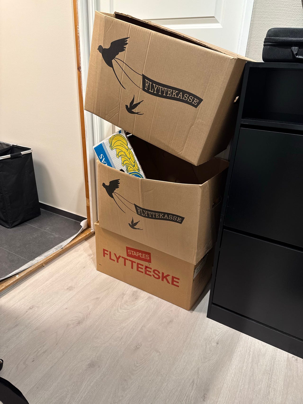 Flytteesker | FINN-torget
