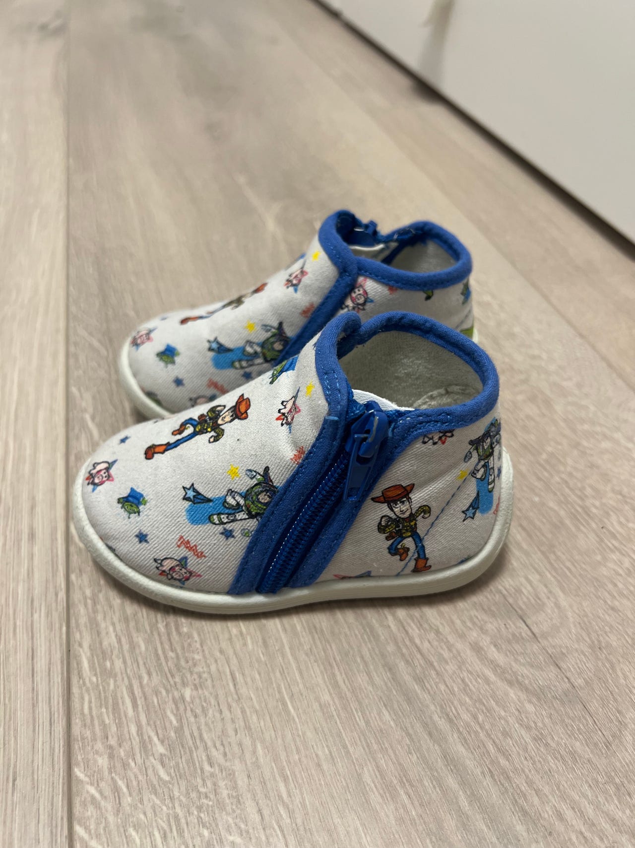 Nye innesko fra Friboo Disney/Pixar | FINN-torget
