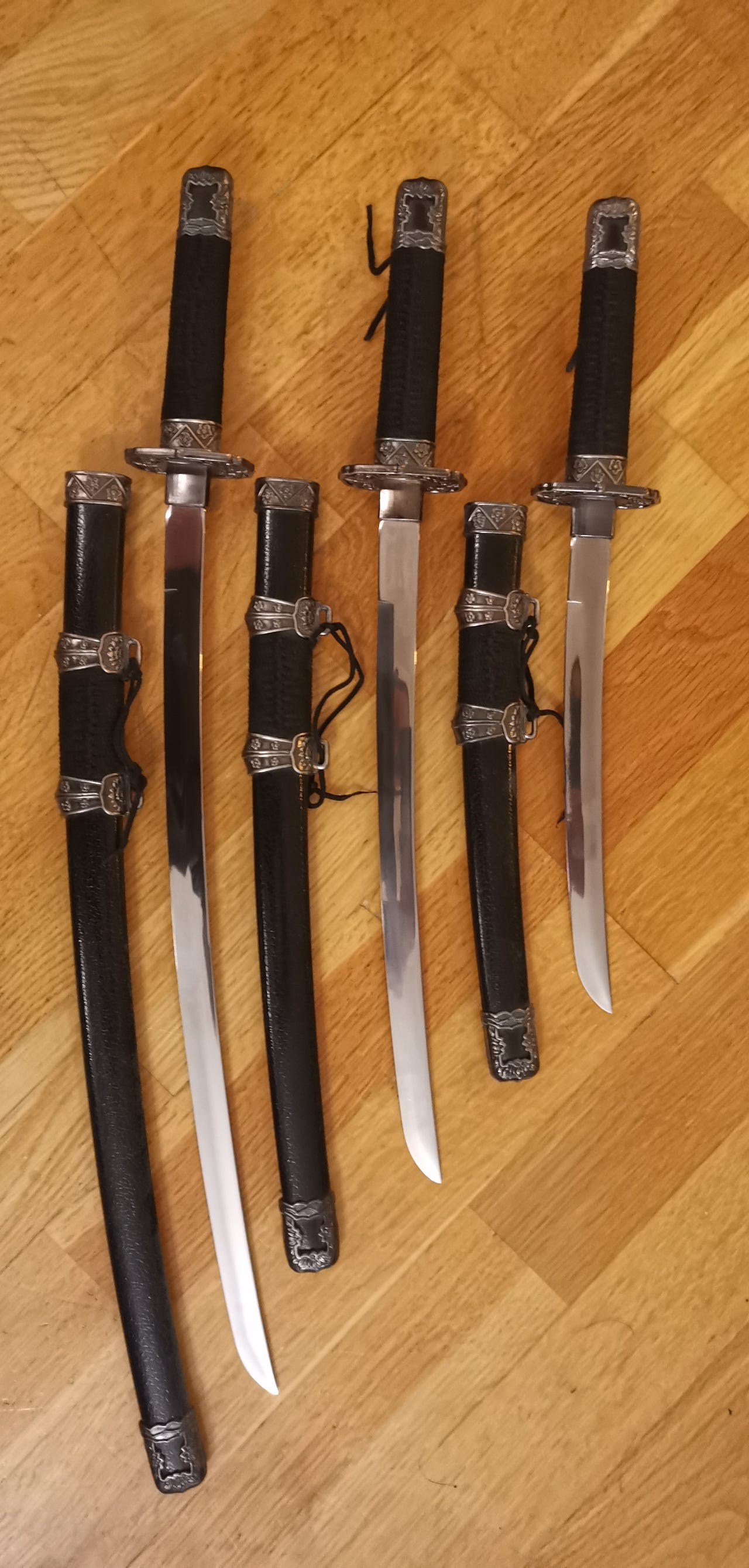 3 stk Japanske samurai sverd | FINN-torget