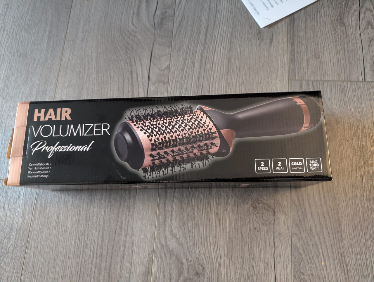 Volum børste og styling tang | FINN-torget