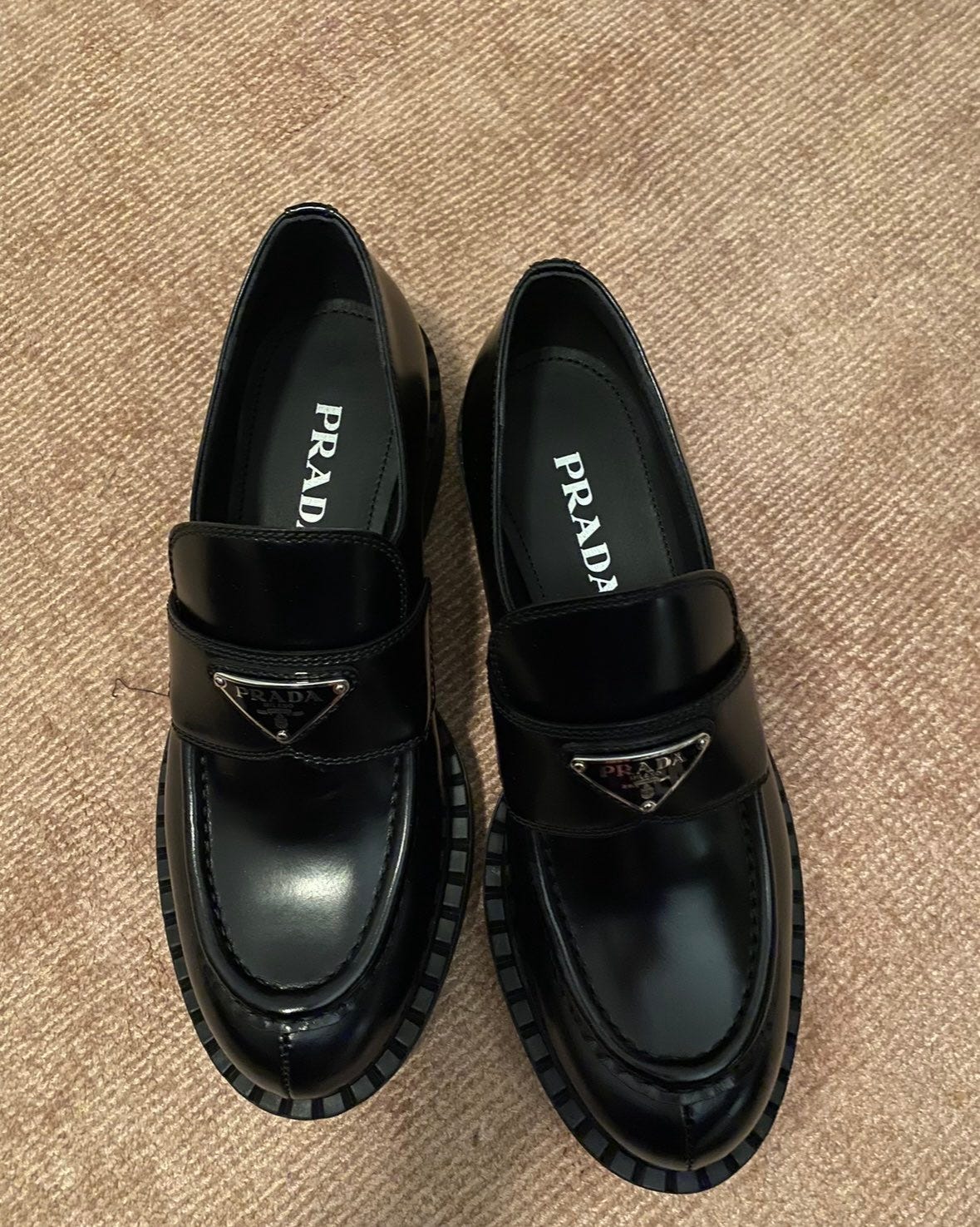 Prada loafers størrelse 39 svart skinn | FINN-torget