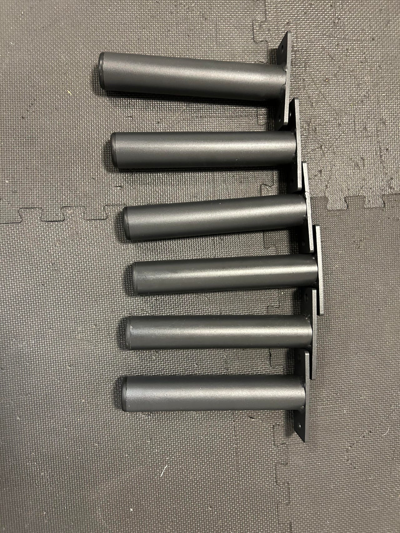 Vegghengt oppbevaring til olympiske vektskiver (50mm) | FINN-torget