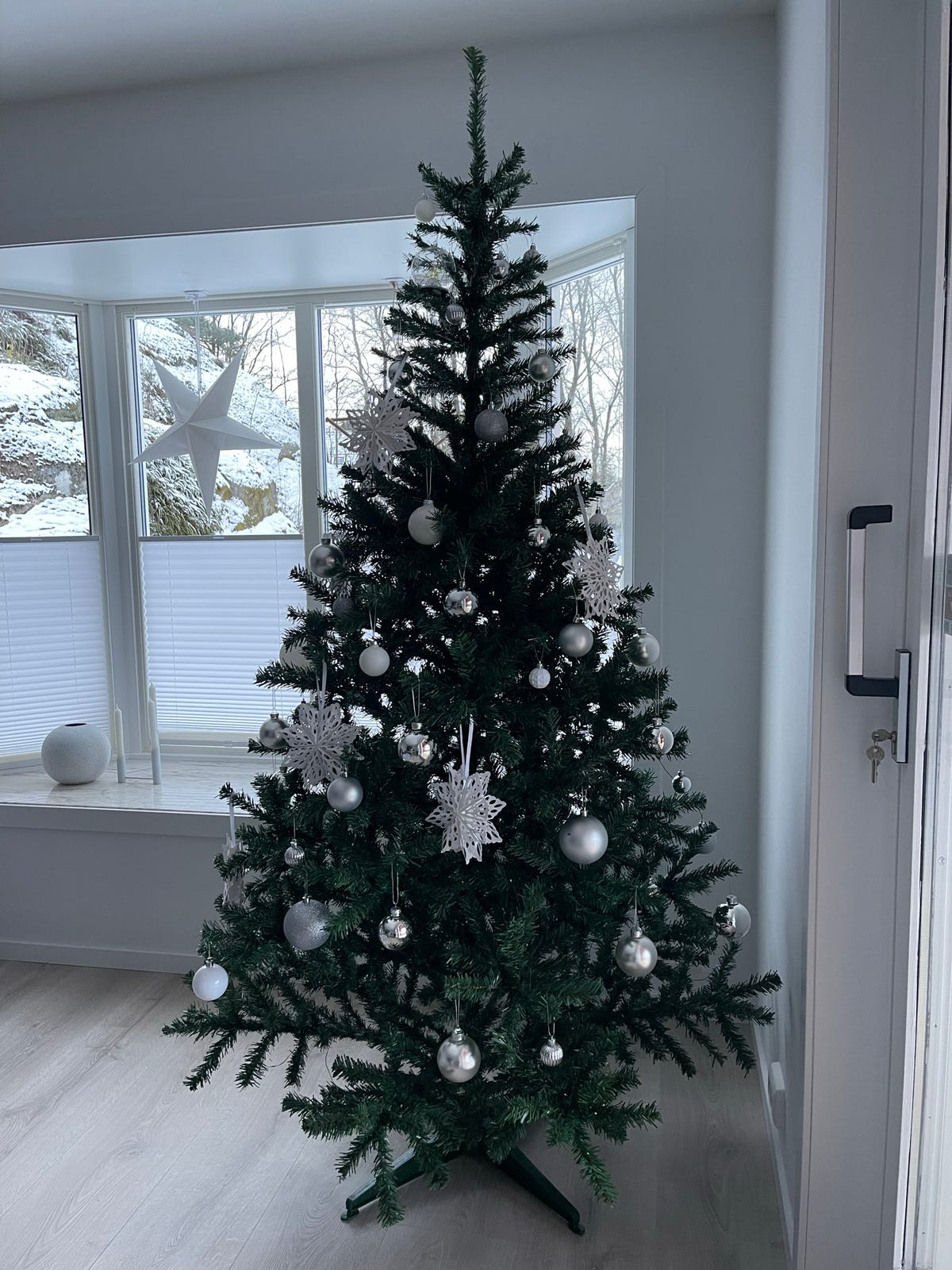 Juletre fra Rusta til salgs! | FINN-torget