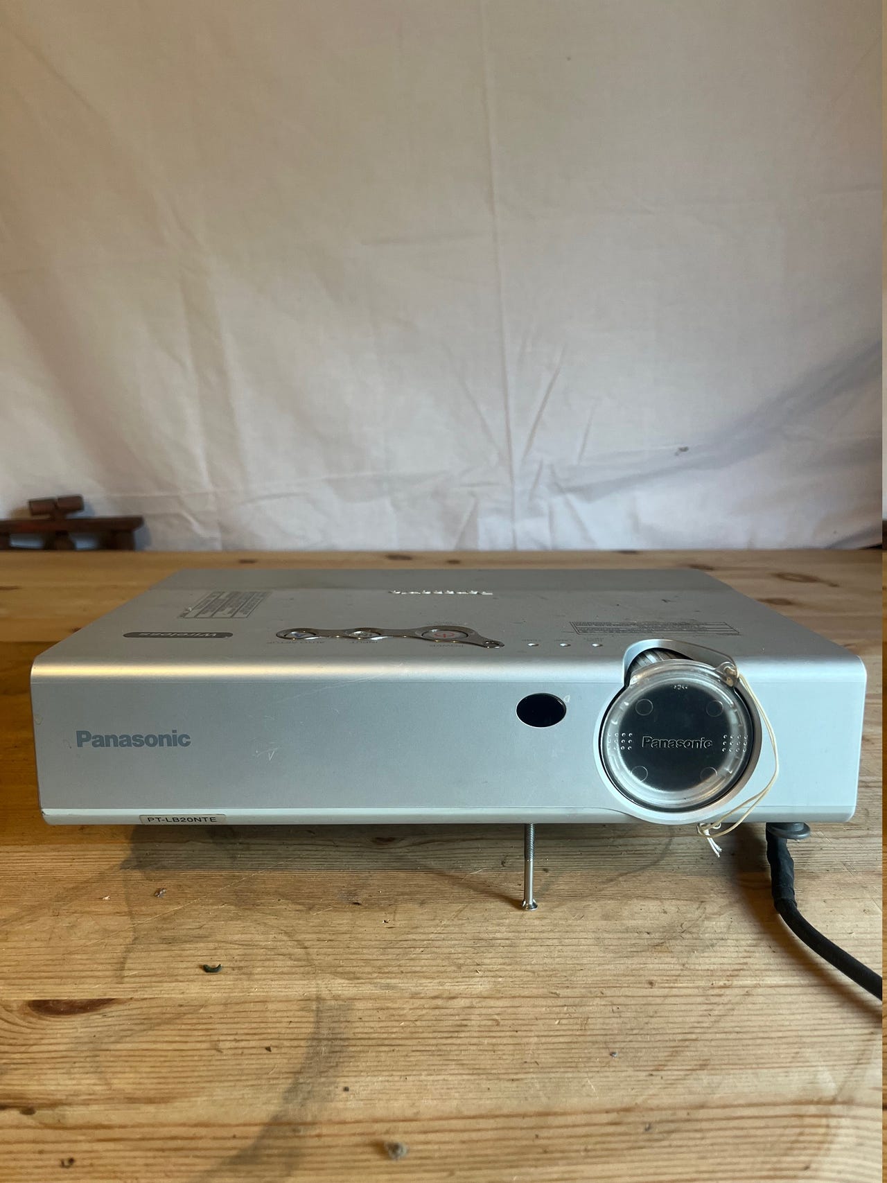 Panasonic PT Projector | FINN-torget