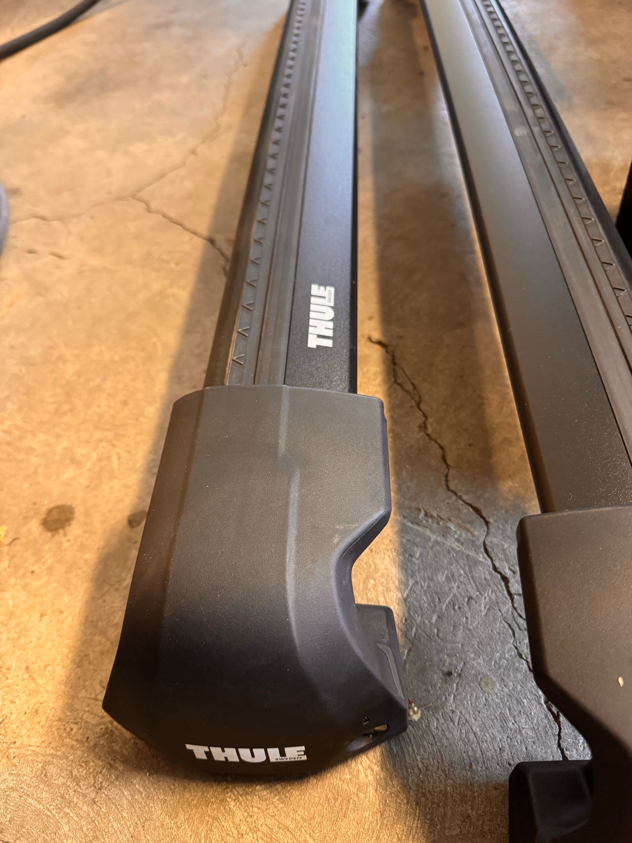 Thule Edge FixPoint takstativ til BMW iX | FINN-torget