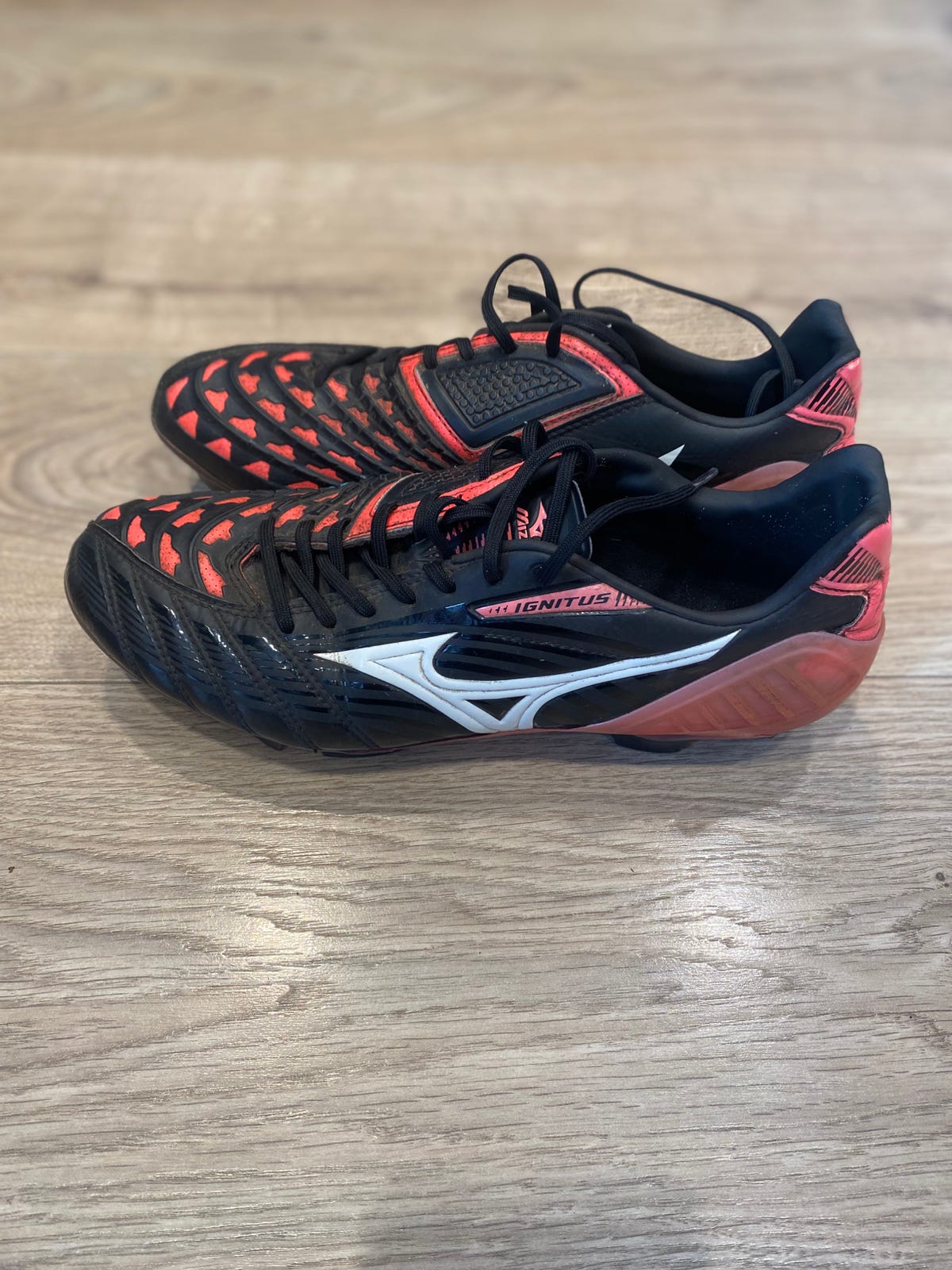 Mizuno fotball sko | FINN-torget