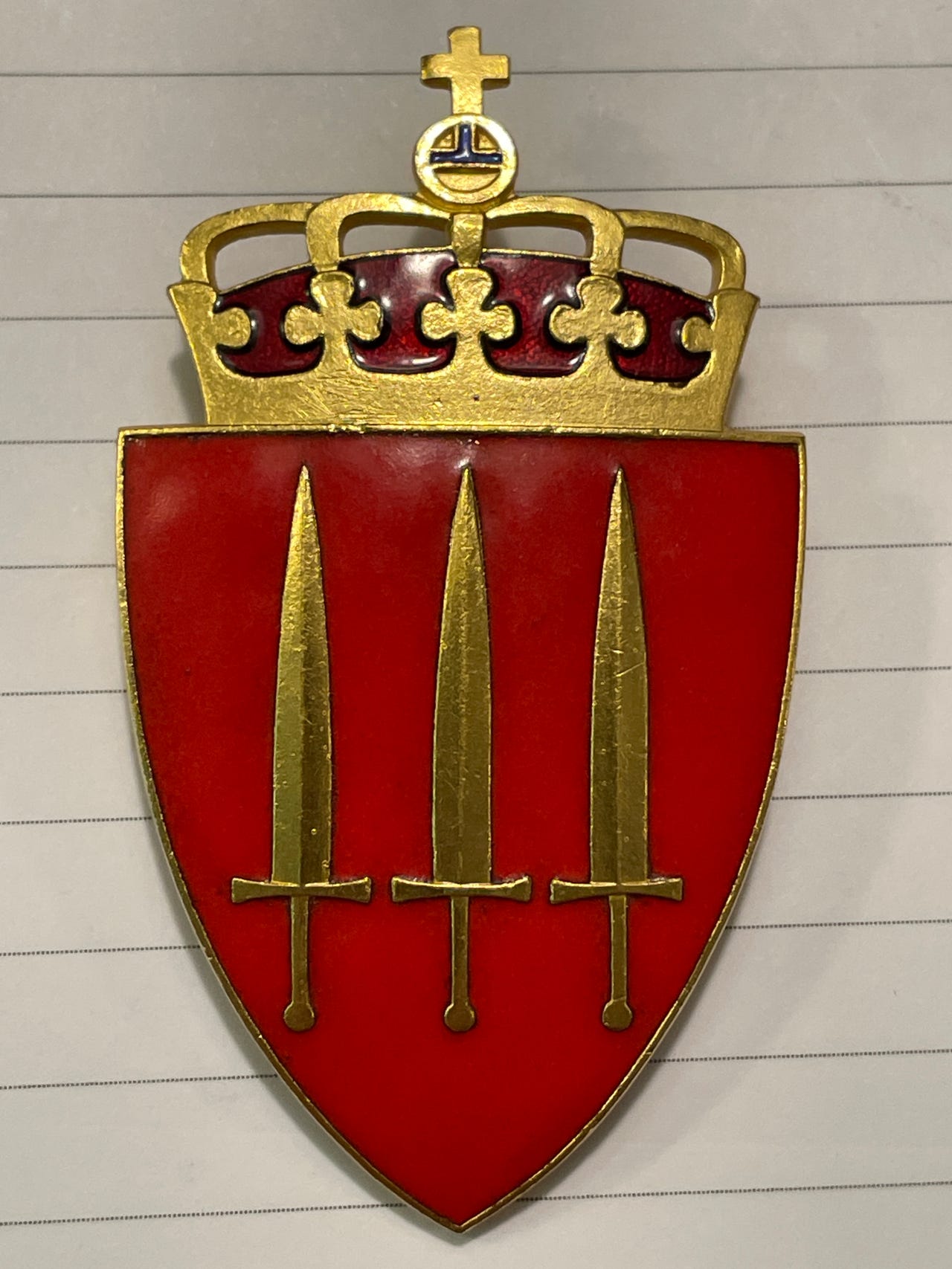 Forsvarets Overkommando / Forsvarsstaben Crest nålemerke | FINN-torget