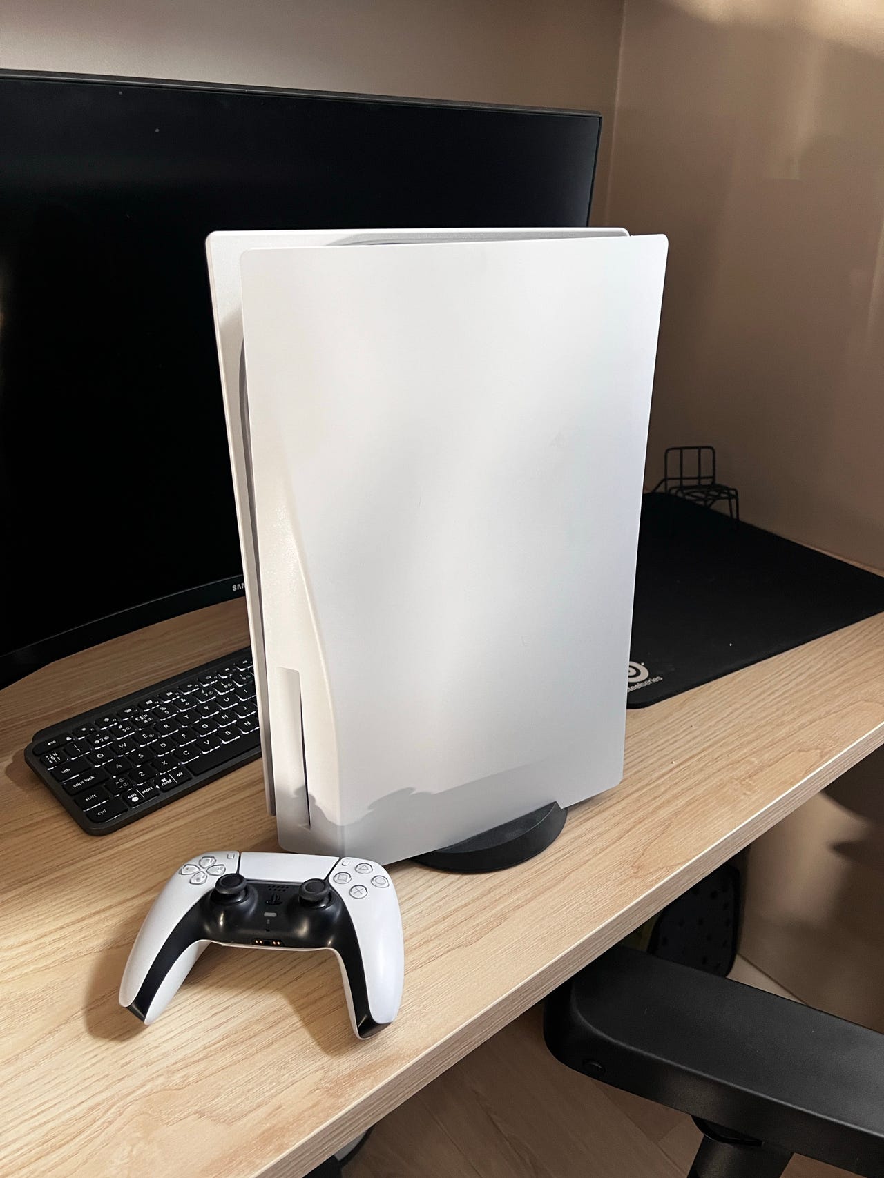 Sony Playstation 5 - PS5 med spill | FINN-torget