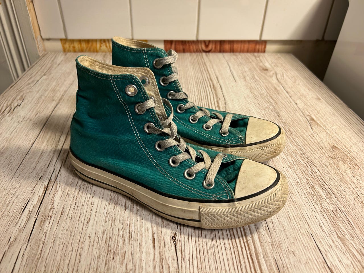 Converse 36.5 | FINN-torget
