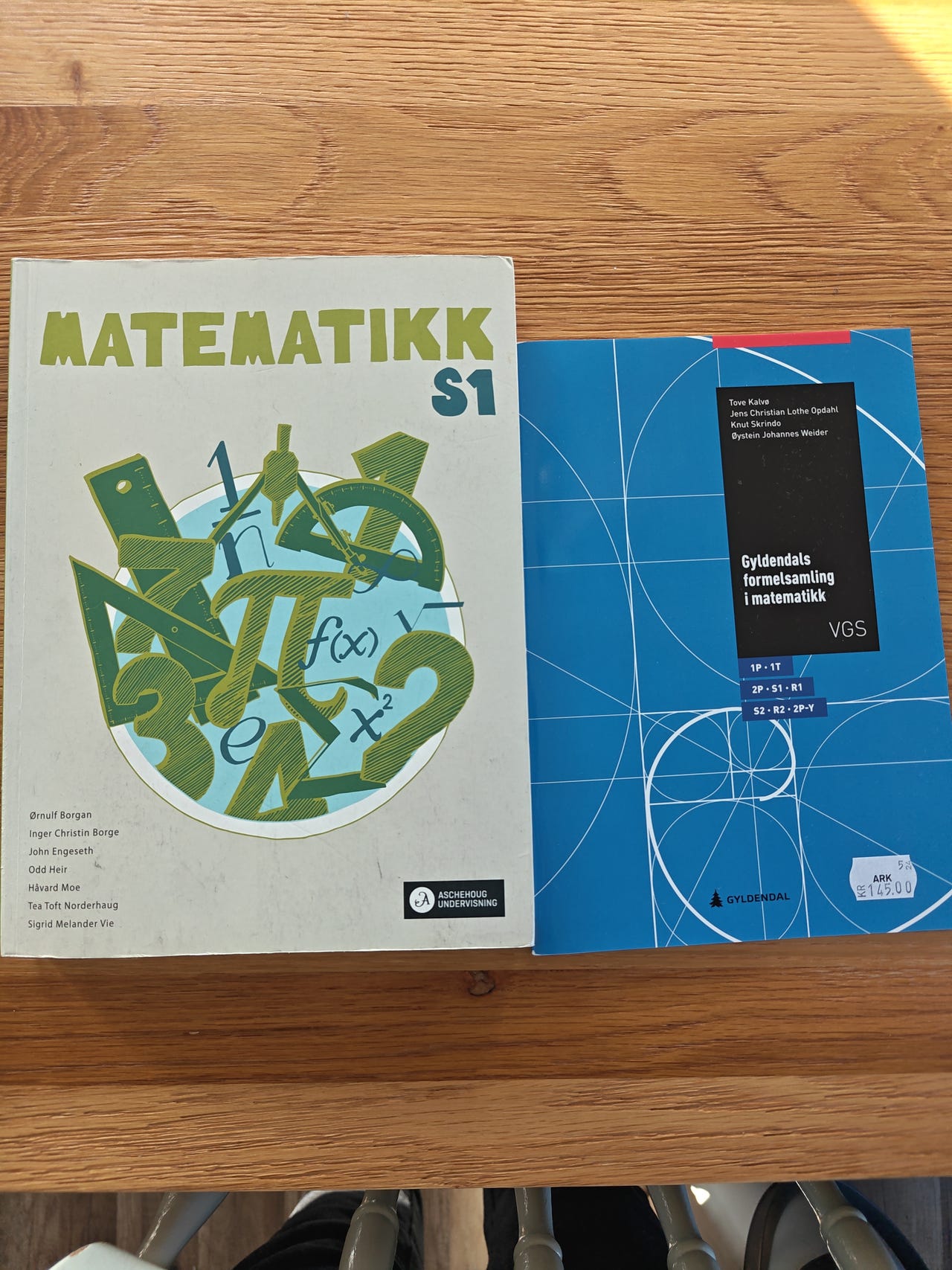 Matematikk S1 Aschehoug og Gyldendals formelsamling | FINN-torget