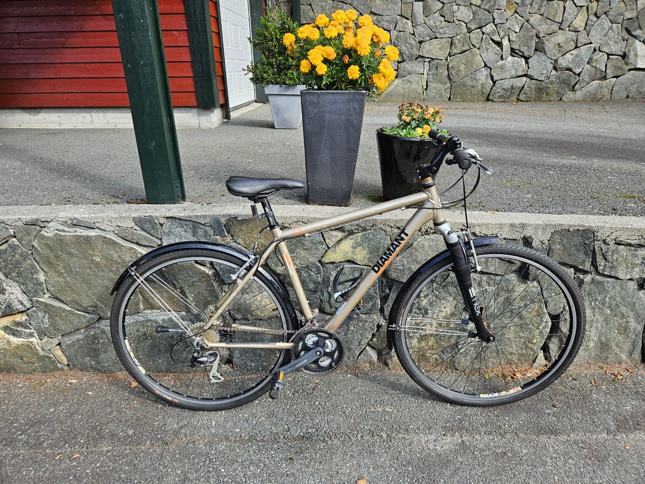Flott Diamant hybrid sykkel. Serviced. | FINN-torget