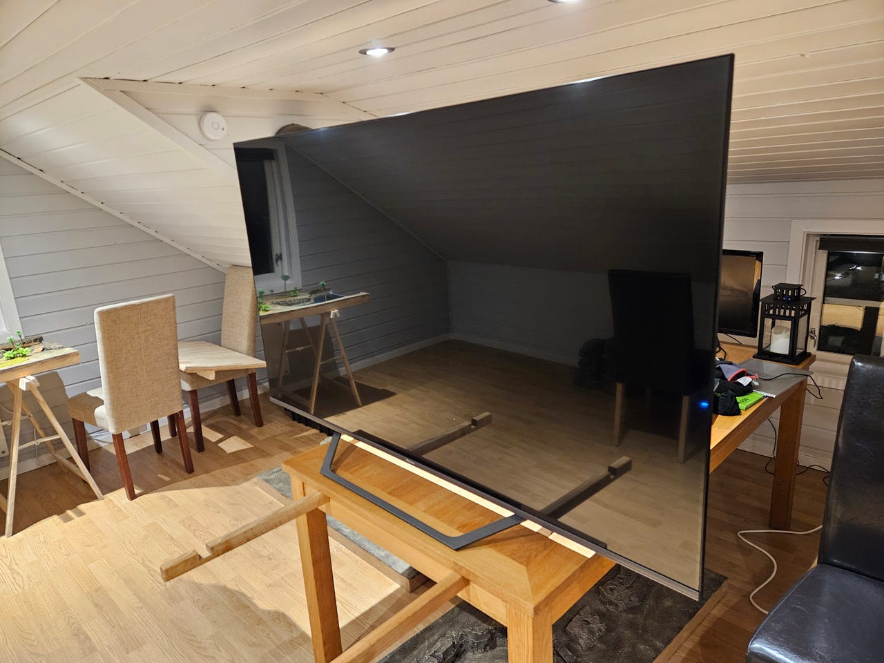 RESERVERT - 65 tommer 4k Smart TV | FINN-torget