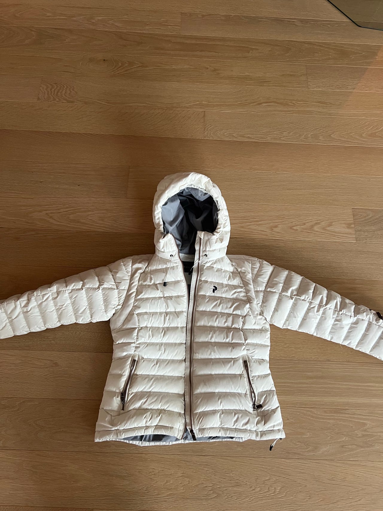 Snart vinter! Kul dunjakke - halv pris av ny! | FINN-torget