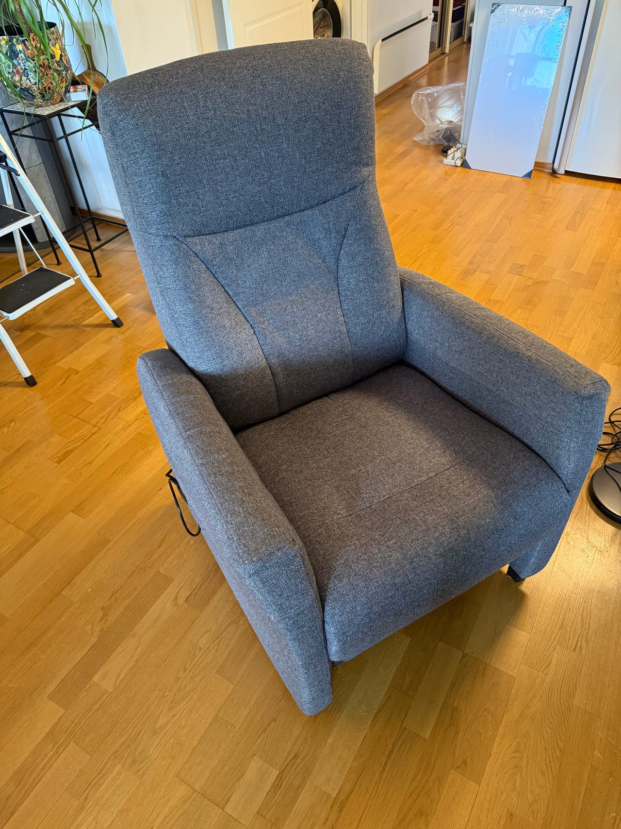 Elektrisk heve og senk lenestol | FINN-torget