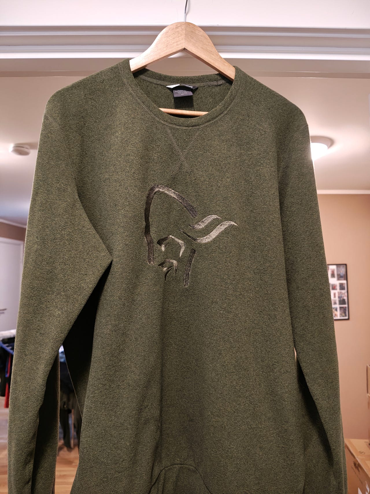 Norrøna Crew Neck med polartecfleece, farge Oliven Night | FINN-torget