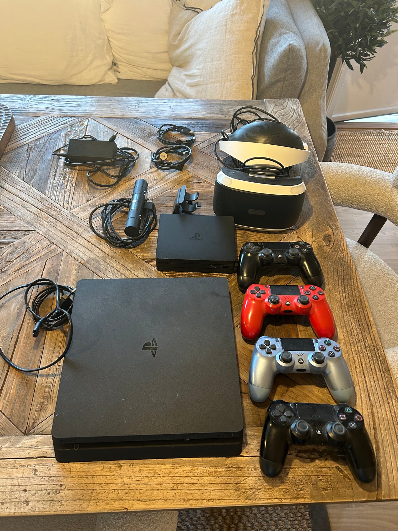 PS4 og VR BRILLER | FINN-torget
