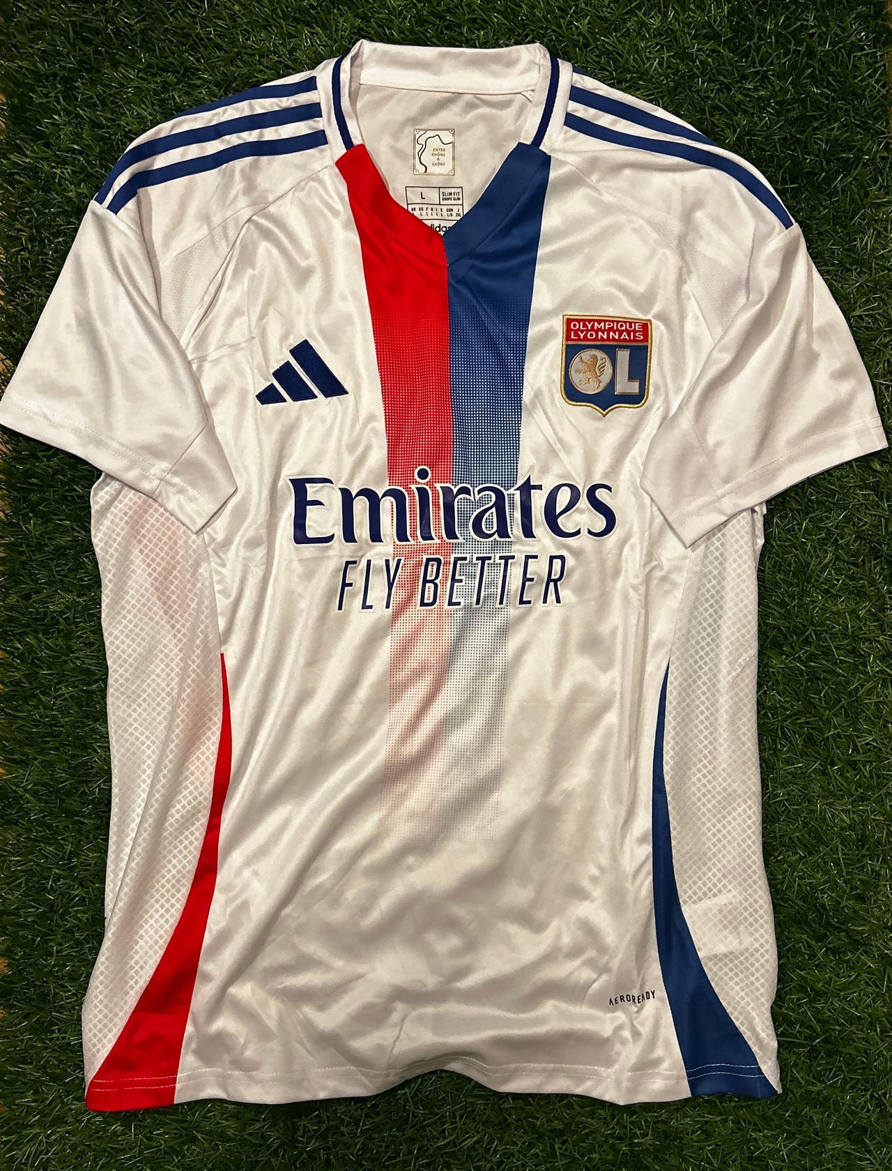 Lyon 24/25 hjemme drakt home kit størrelse L | FINN-torget