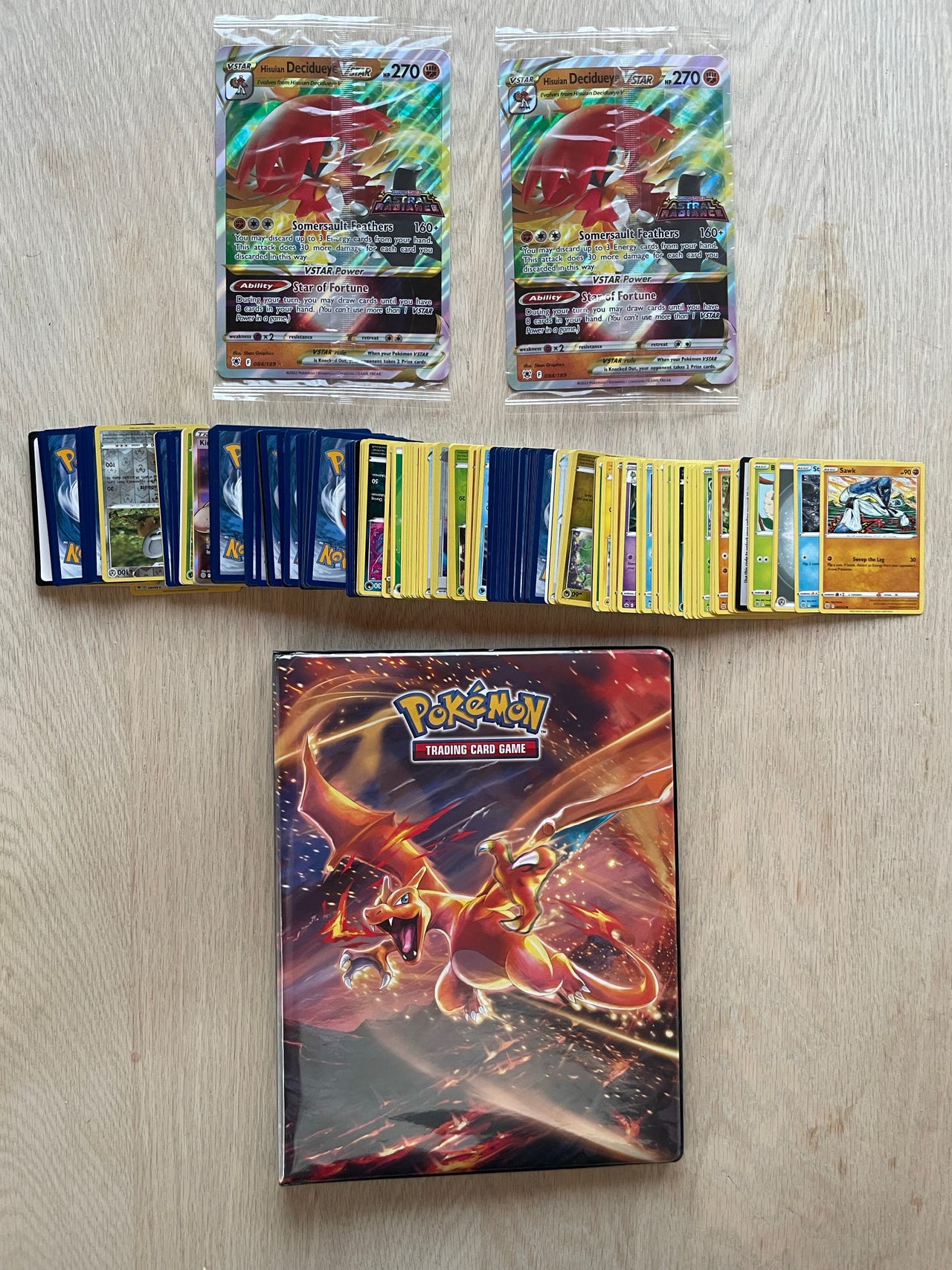 Pokémon Samling med Album - Mystery Box | FINN-torget