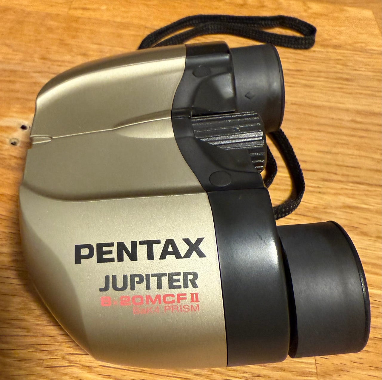 Pentax Jupiter 8x20 MC II Kikkert med Veske | FINN-torget