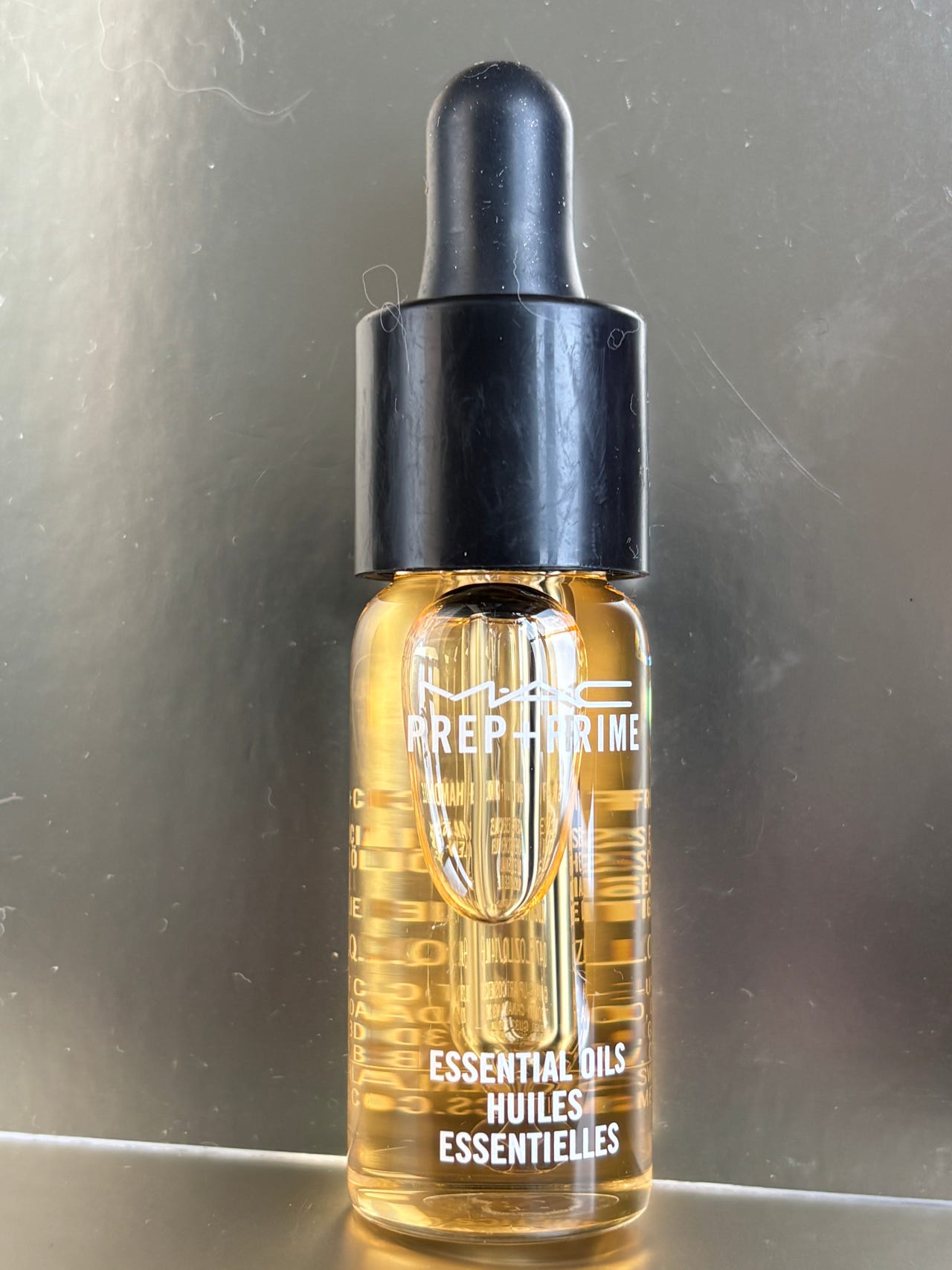 MAC Prep + Prime Essential Oils – Grapefruit + Chamomile (14 ml) | FINN ...