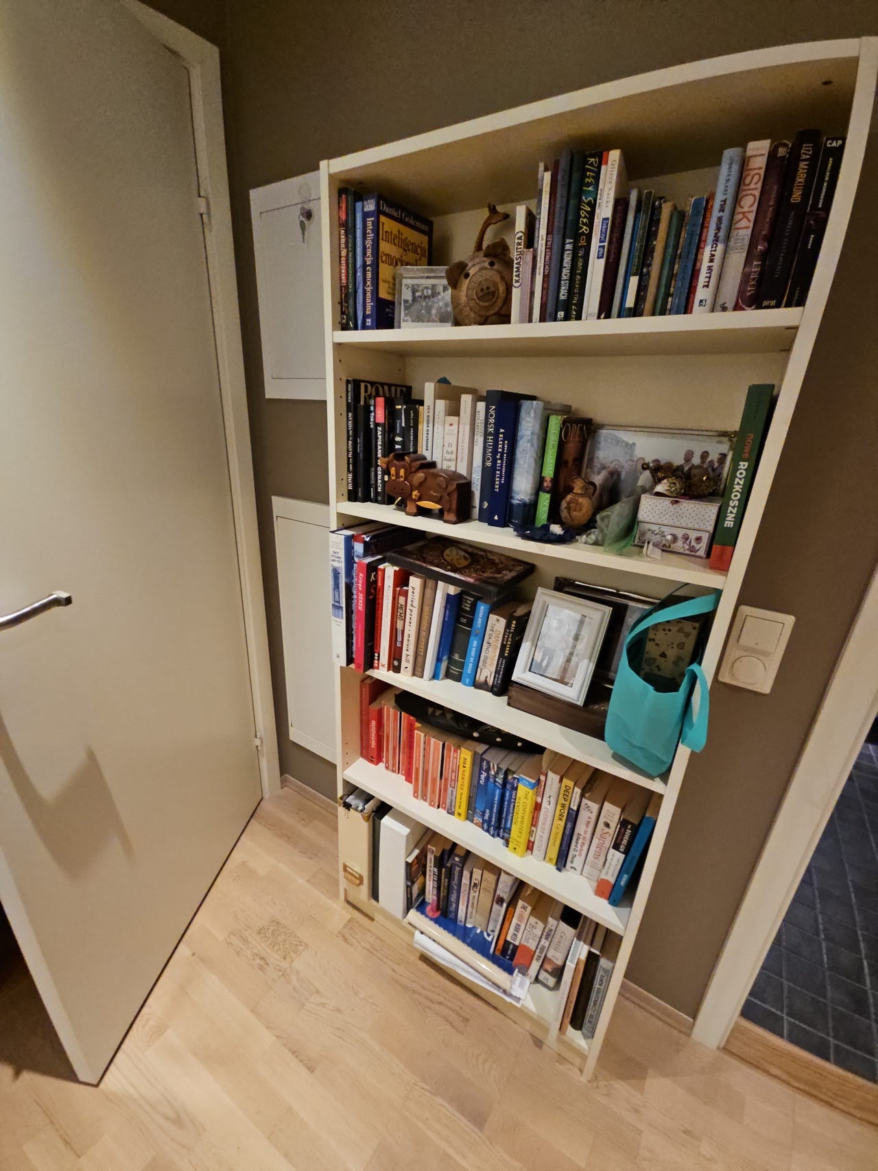 Billy hylle IKEA | FINN-torget