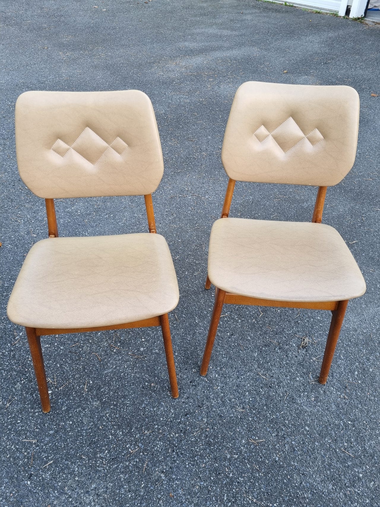 Fine Spisestue-stoler i teak | FINN-torget