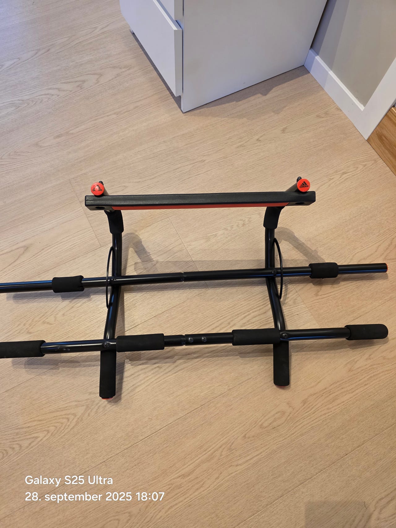 Pull ups/chins stativ | FINN-torget