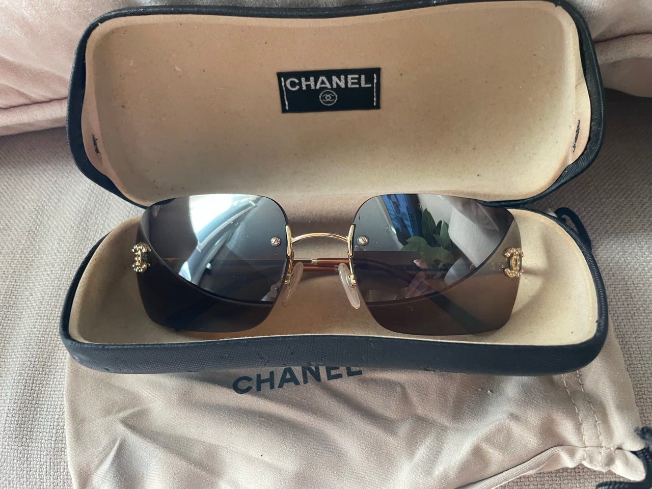 Chanel Dame Solbriller Brun Gradient Linse Gull Metall | FINN-torget