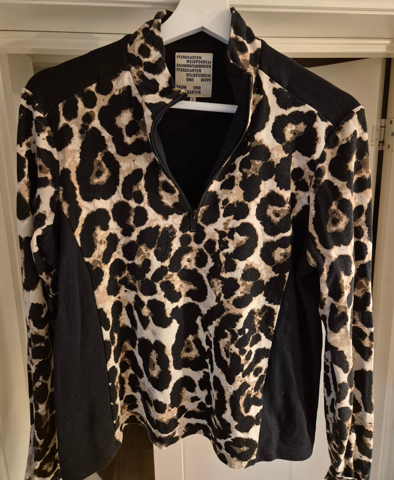 Trendy genser | FINN-torget