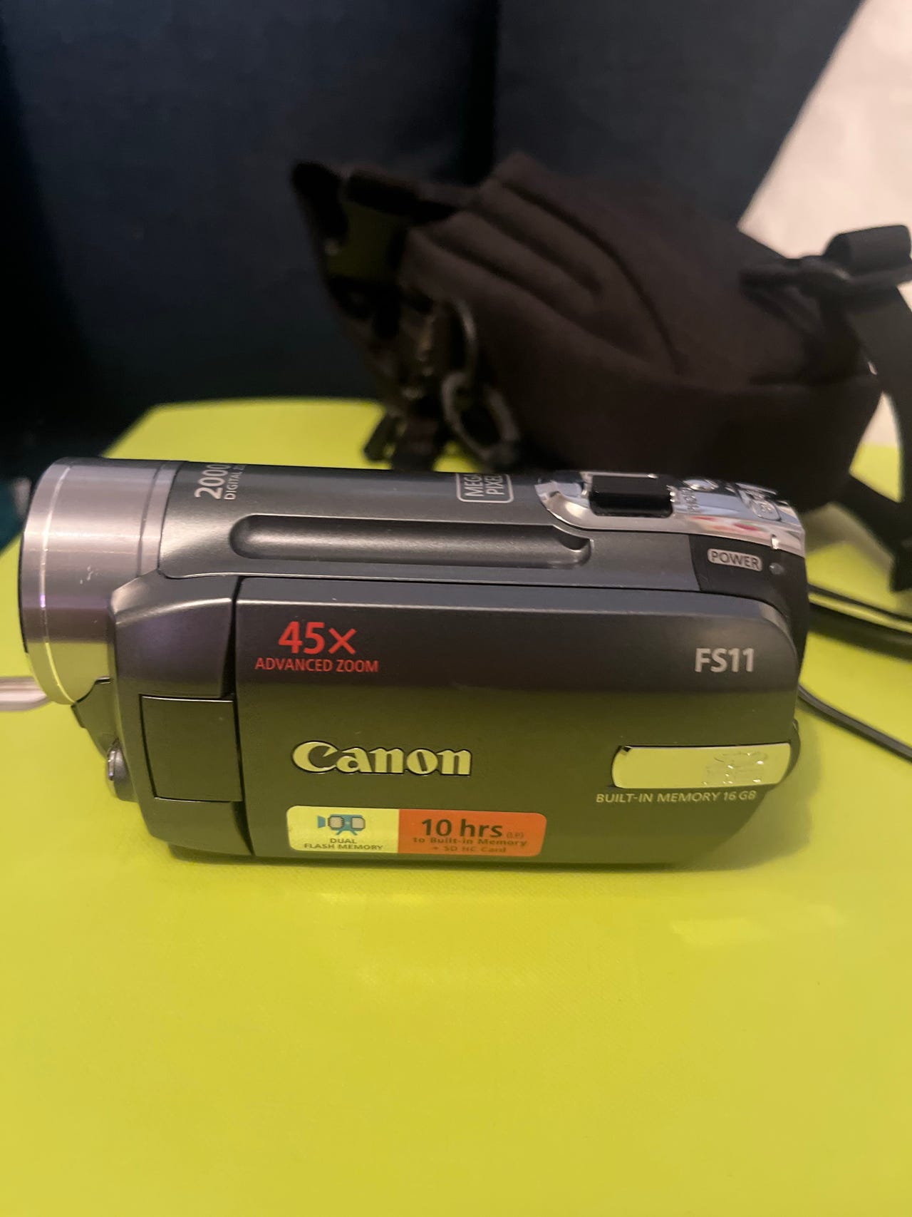 Canon FS11 Videokamera 45x zoom | FINN-torget