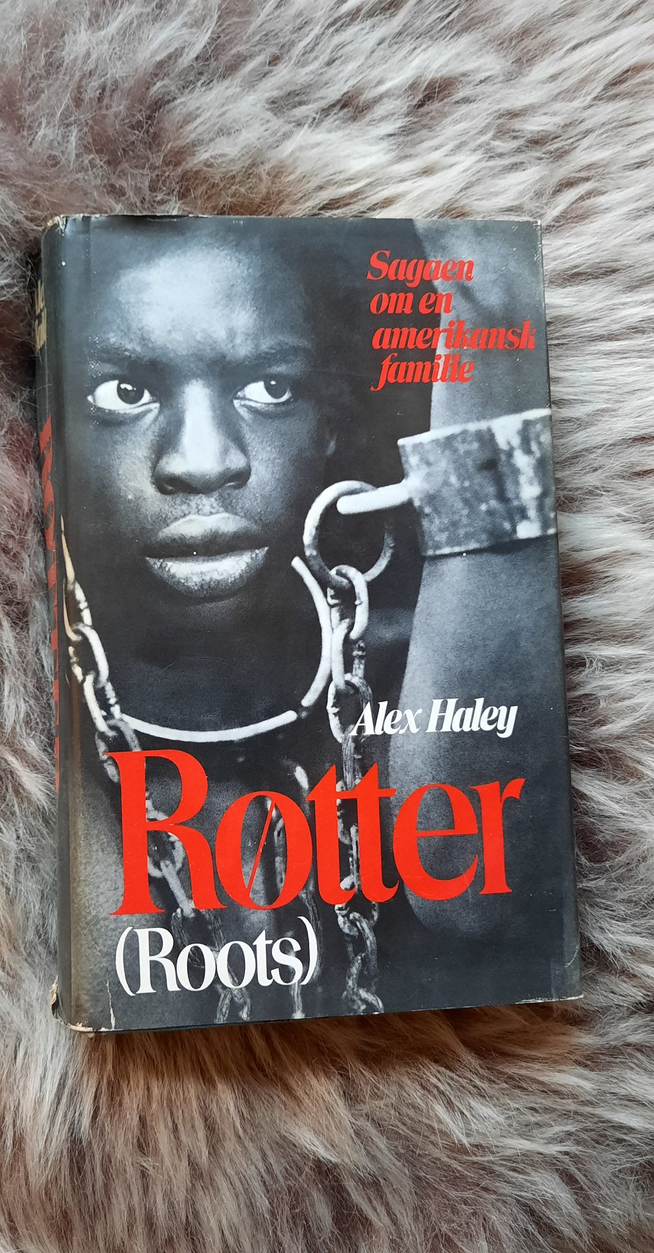 Roots (Røtter) av Alex Haley | FINN-torget