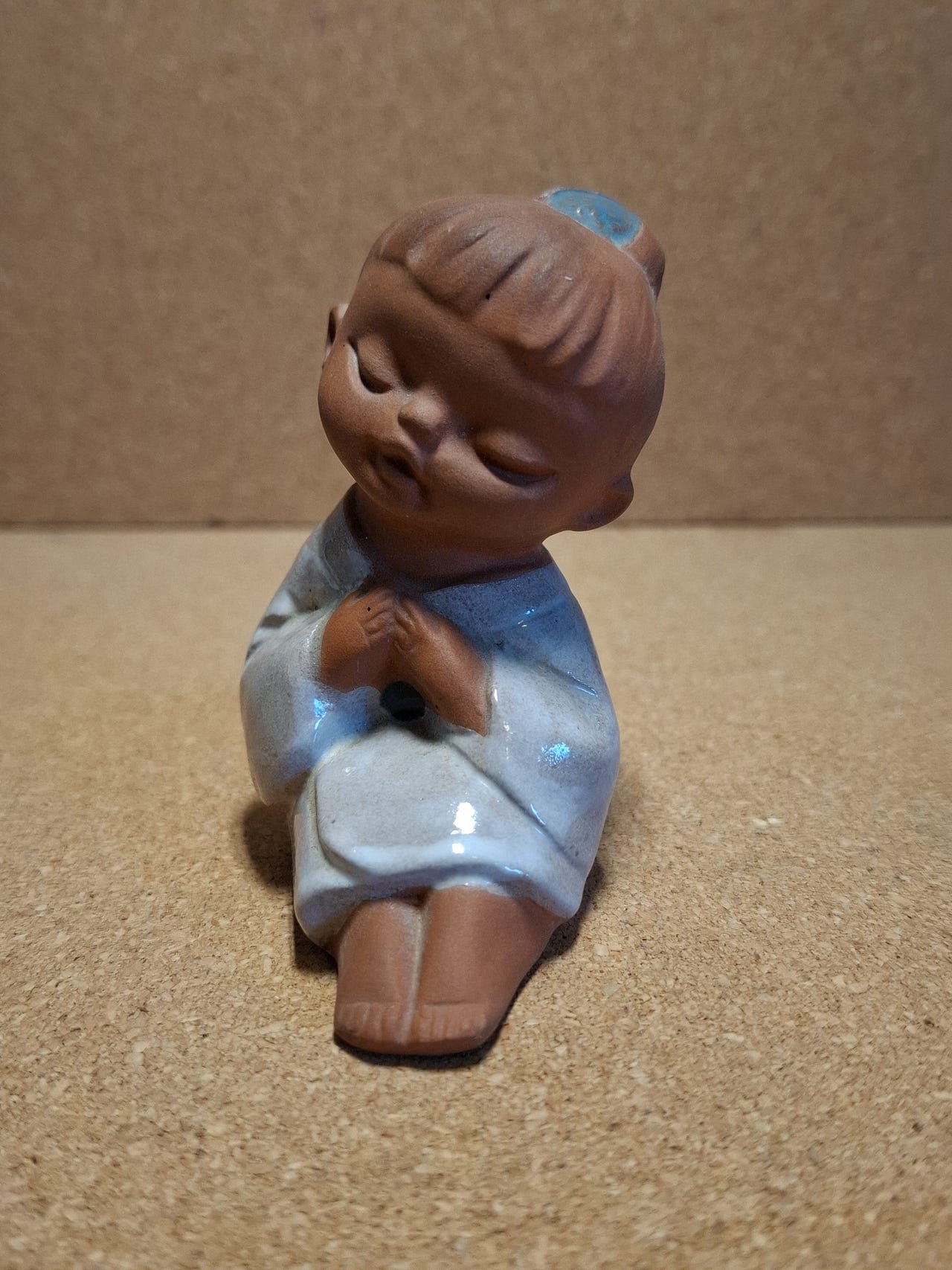 Japansk terracotta Seto sittende jente figur - hentes Haugesund/Bergen ...
