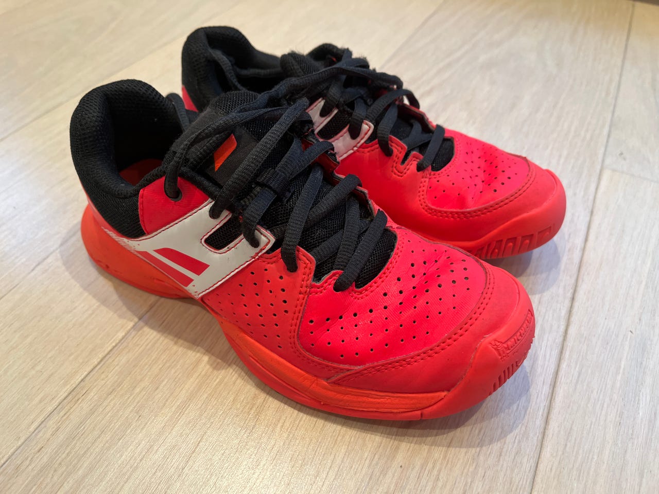 Babolat tennis innesko | FINN-torget