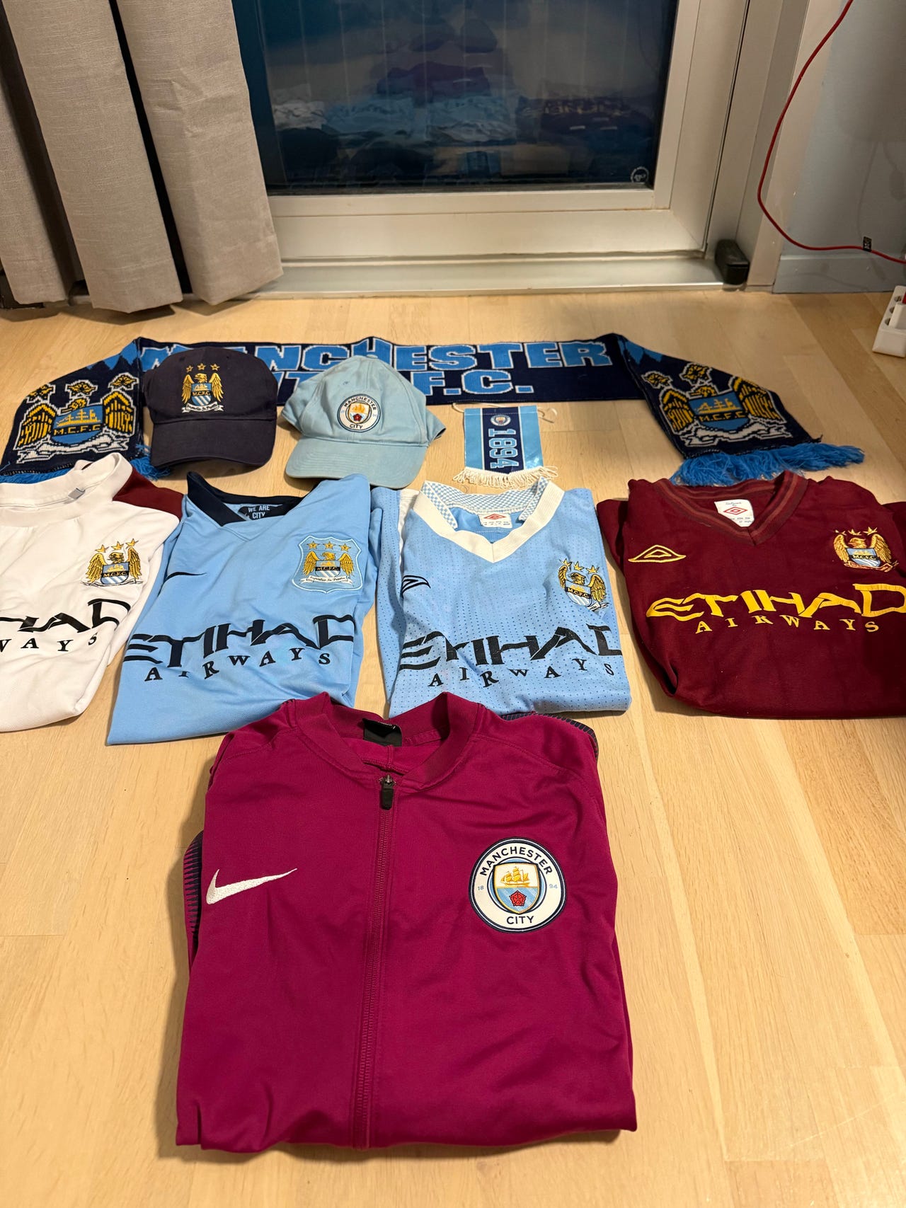Retro Man City drakter og merch | FINN-torget