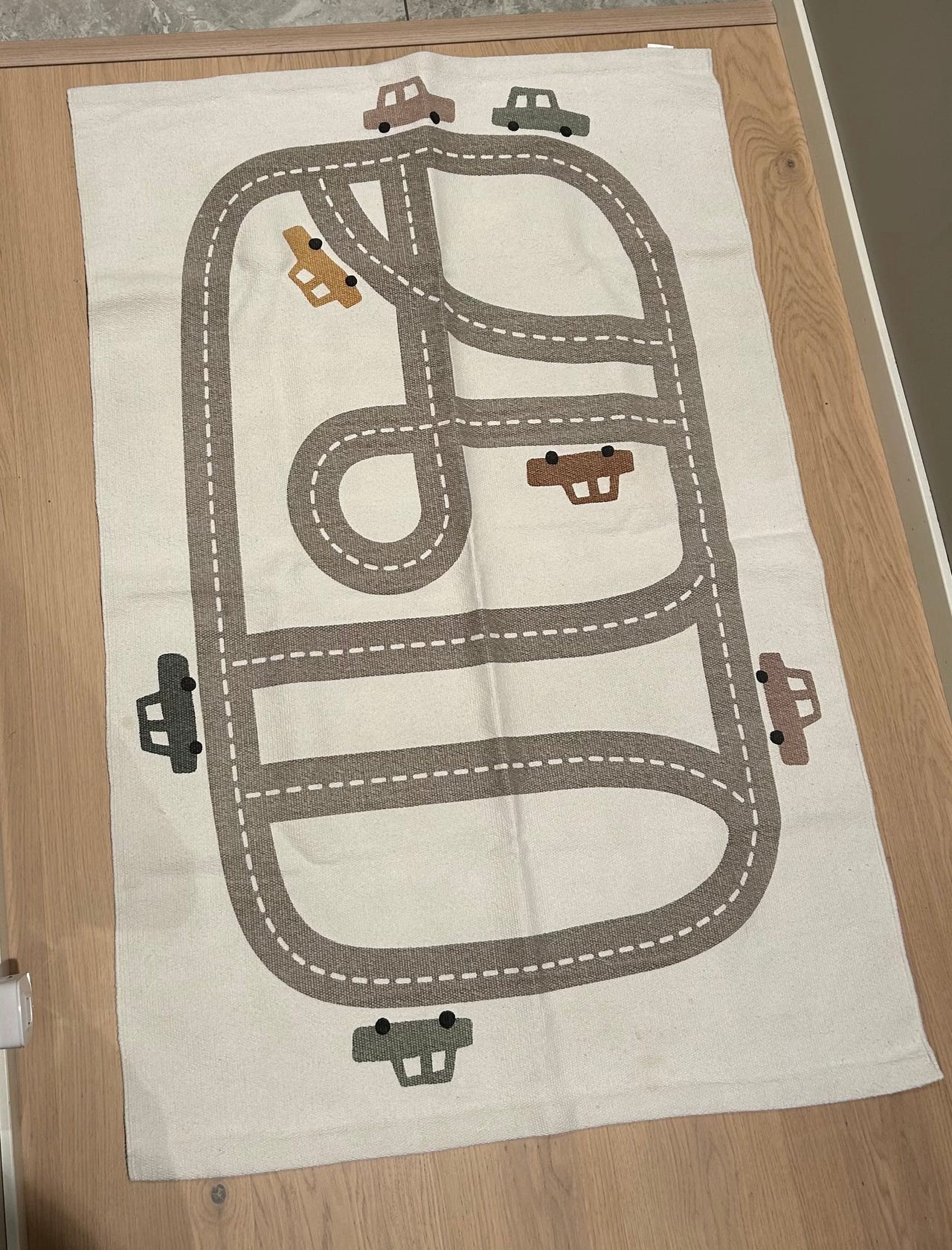 Bilteppe 90x130cm | FINN-torget