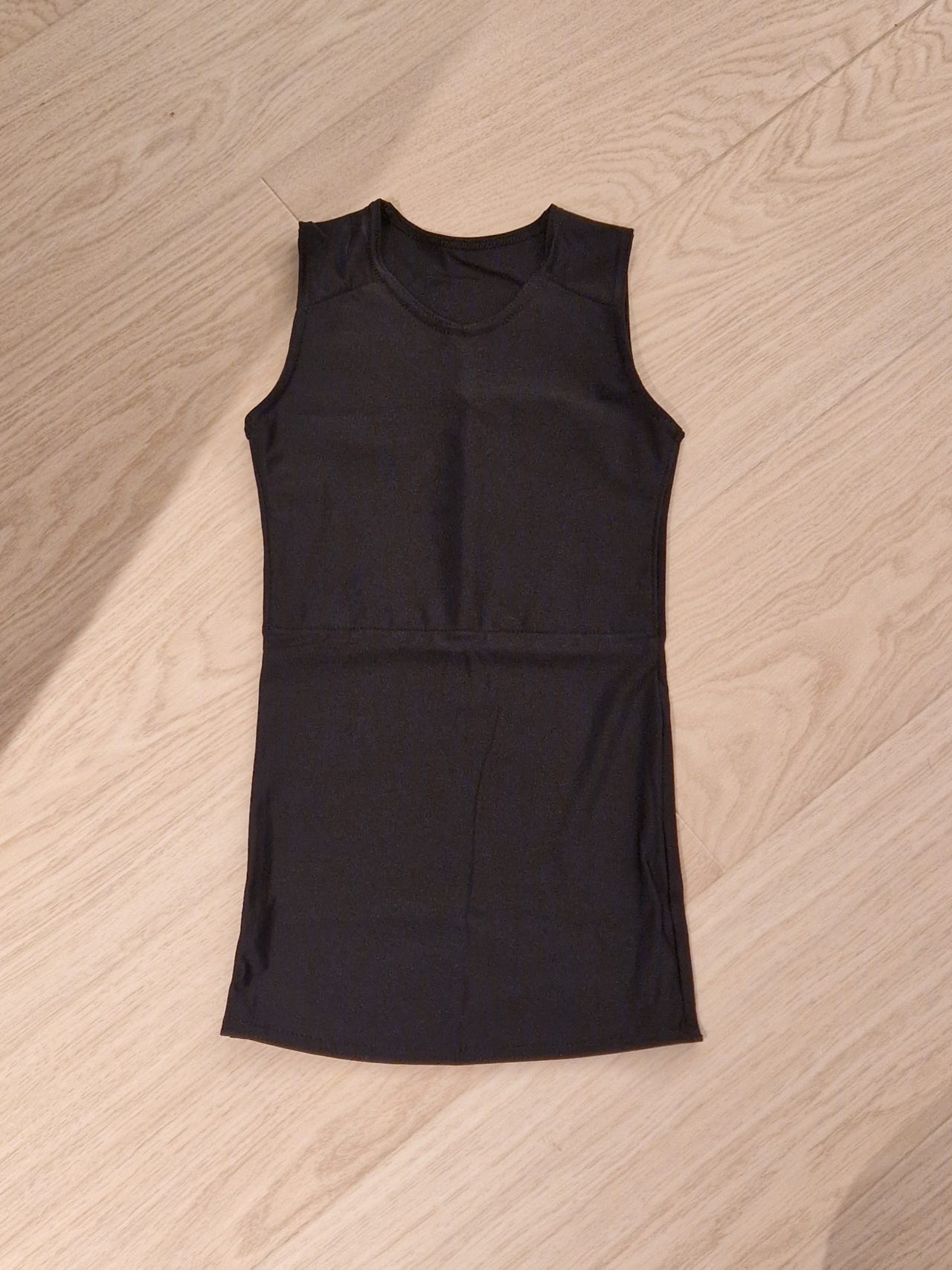 GC2B Tank Top Binder – Svart – Str. XS – Ubrukt | FINN-torget