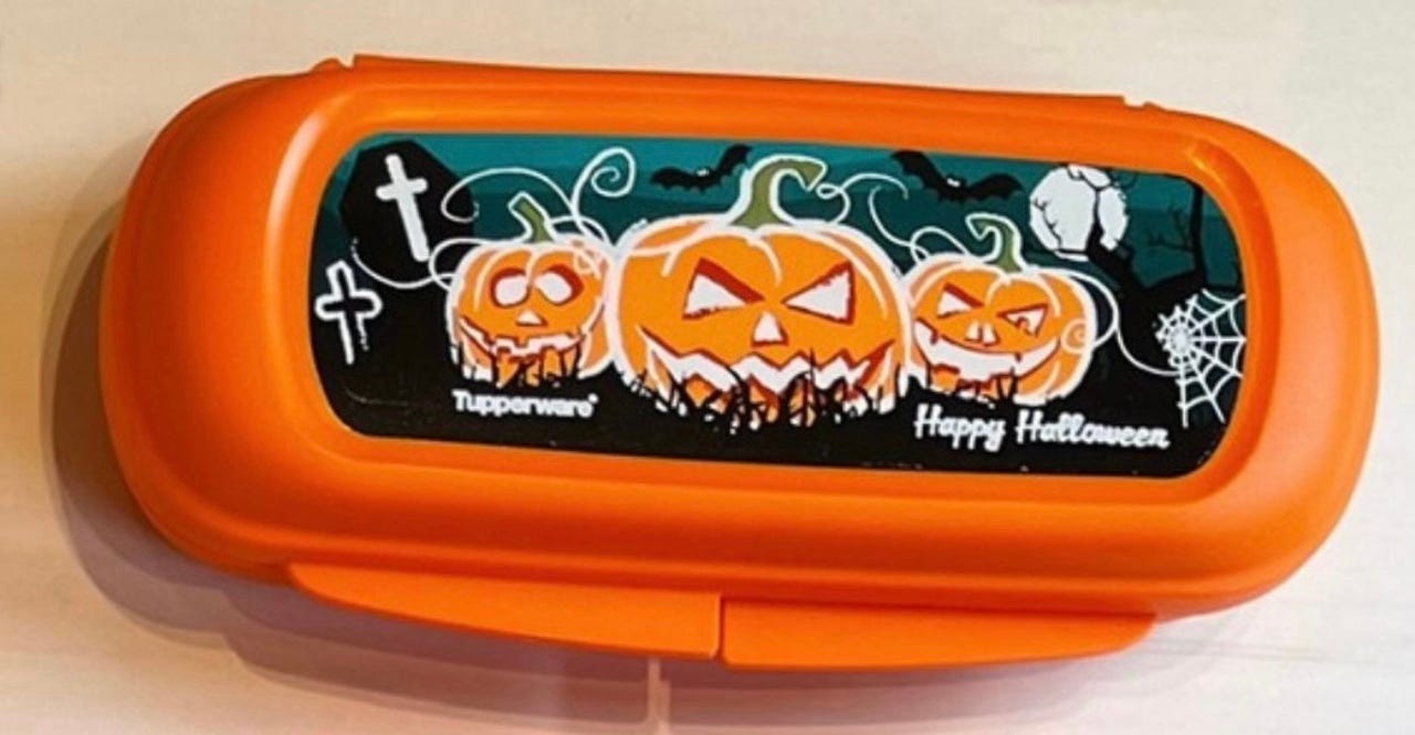 Tupperware Halloween boks (keeper) | FINN-torget