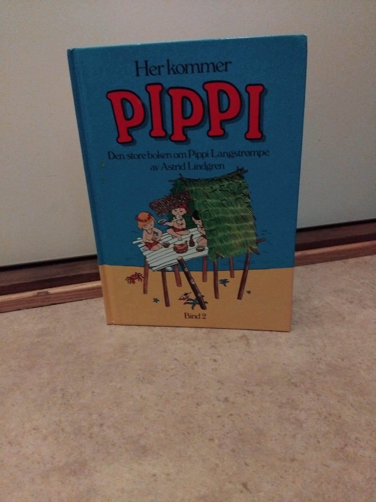 Astrid Lindgren Her kommer Pippi Barnebok Blå og gul | FINN-torget