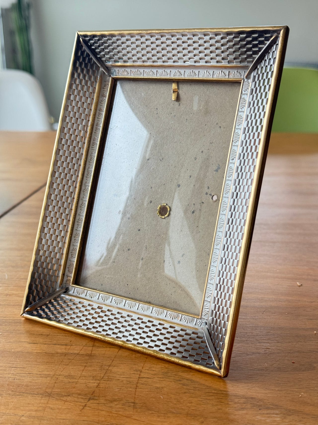 Gammel Metallramme, buet glass | FINN-torget