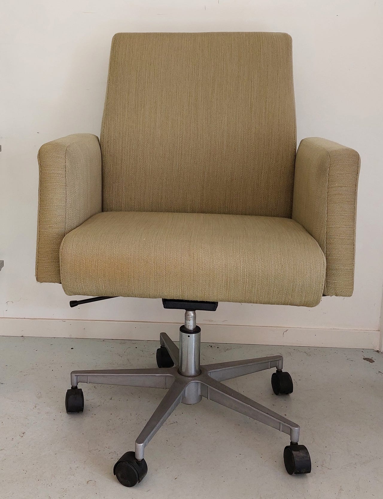 Savo kontorstol fra 1983. | FINN-torget